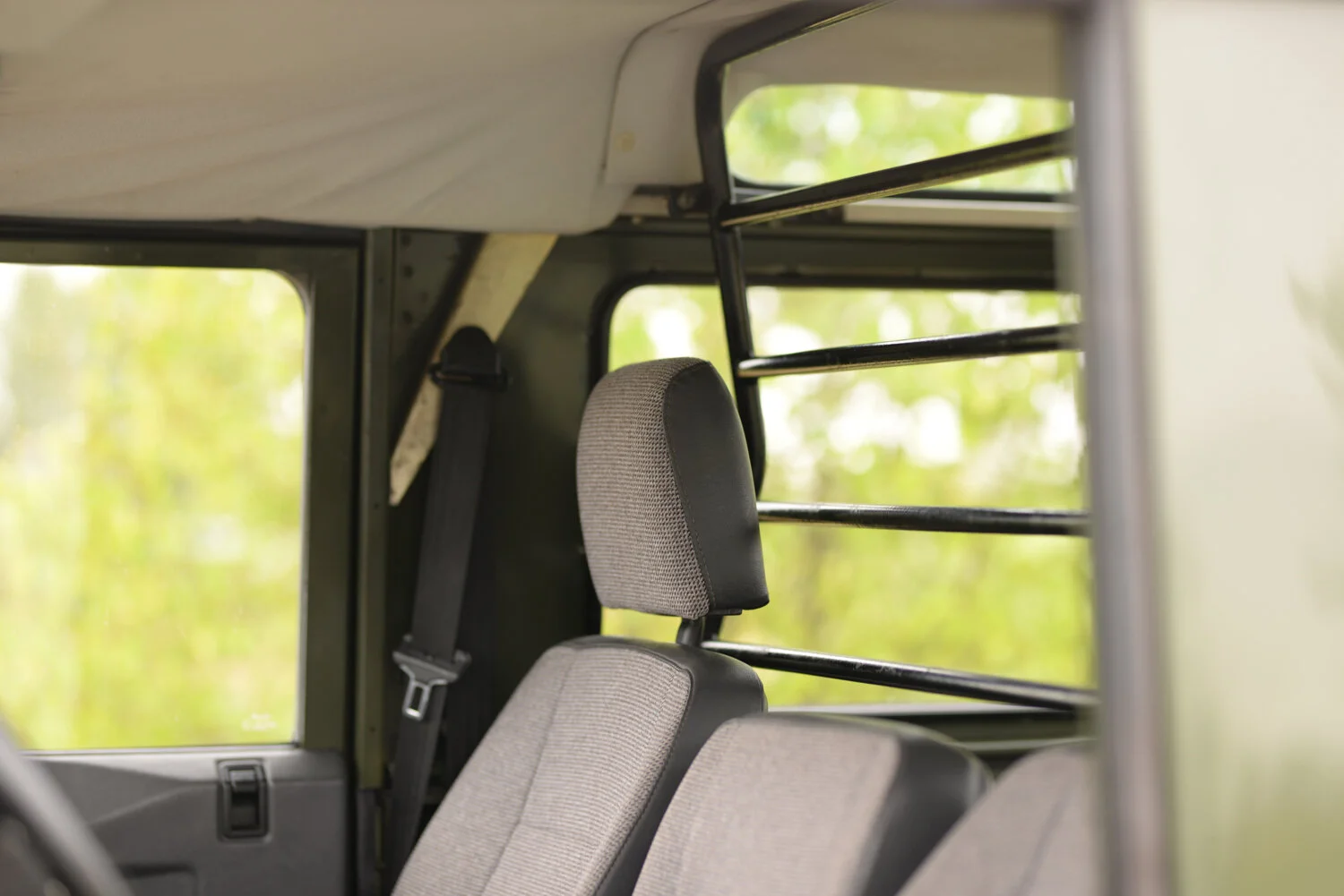 1990 Land Rover Defender 90 - Commonwealth Classics