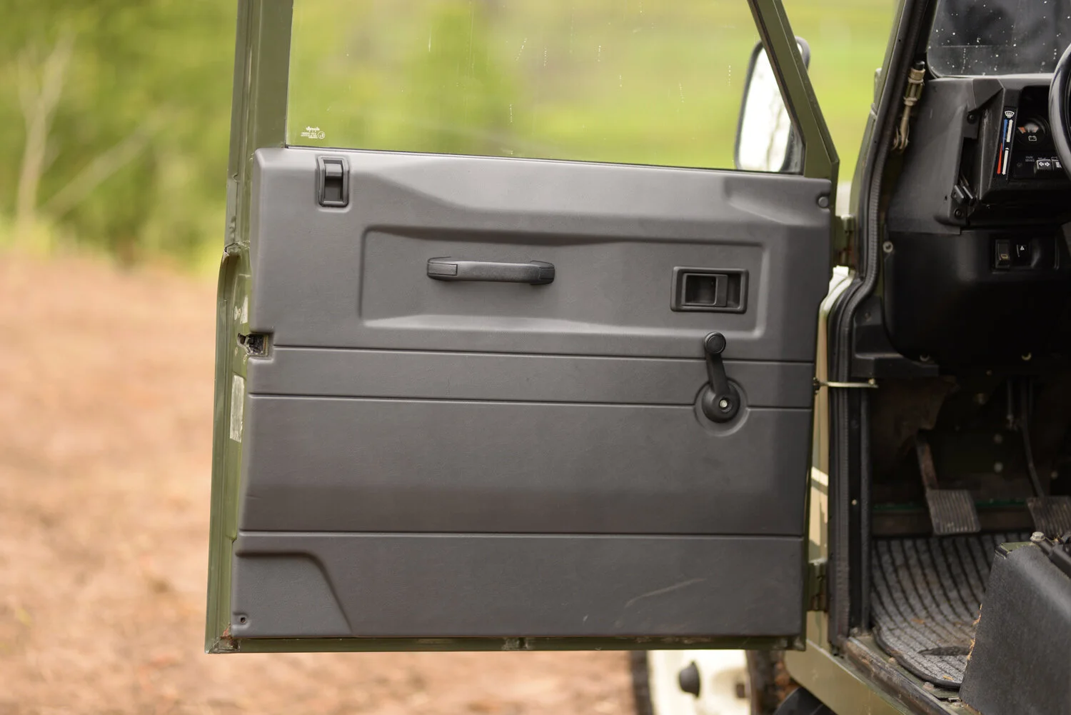 1990 Land Rover Defender 90 - Commonwealth Classics