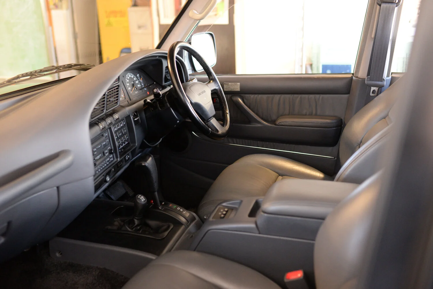 1993 Toyota VX Limited Land Cruiser - Commonwealth Classics