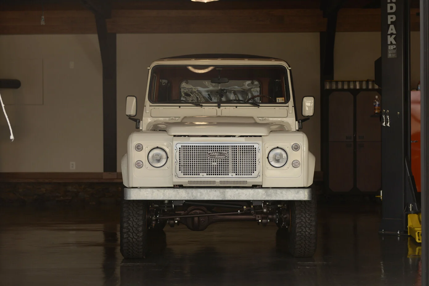 1994 Land Rover Defender 110 HCPU - Commonwealth Classics