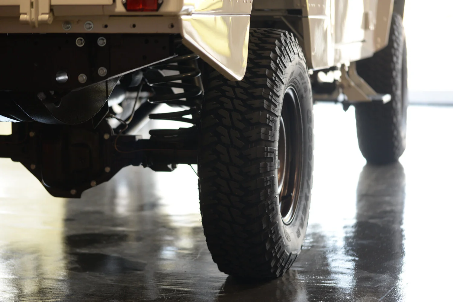 1994 Land Rover Defender 110 HCPU - Commonwealth Classics