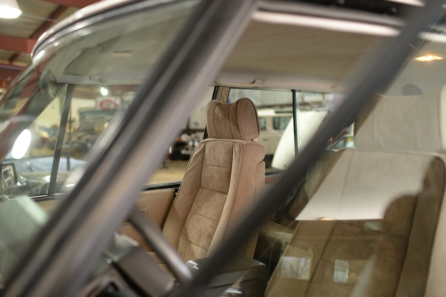 1992 Land Rover, Range Rover Classic - Commonwealth Classics