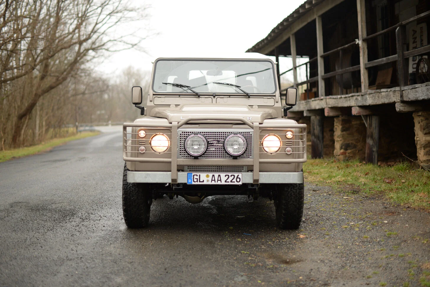 1995 Land Rover Defender 90 - Commonwealth Classics