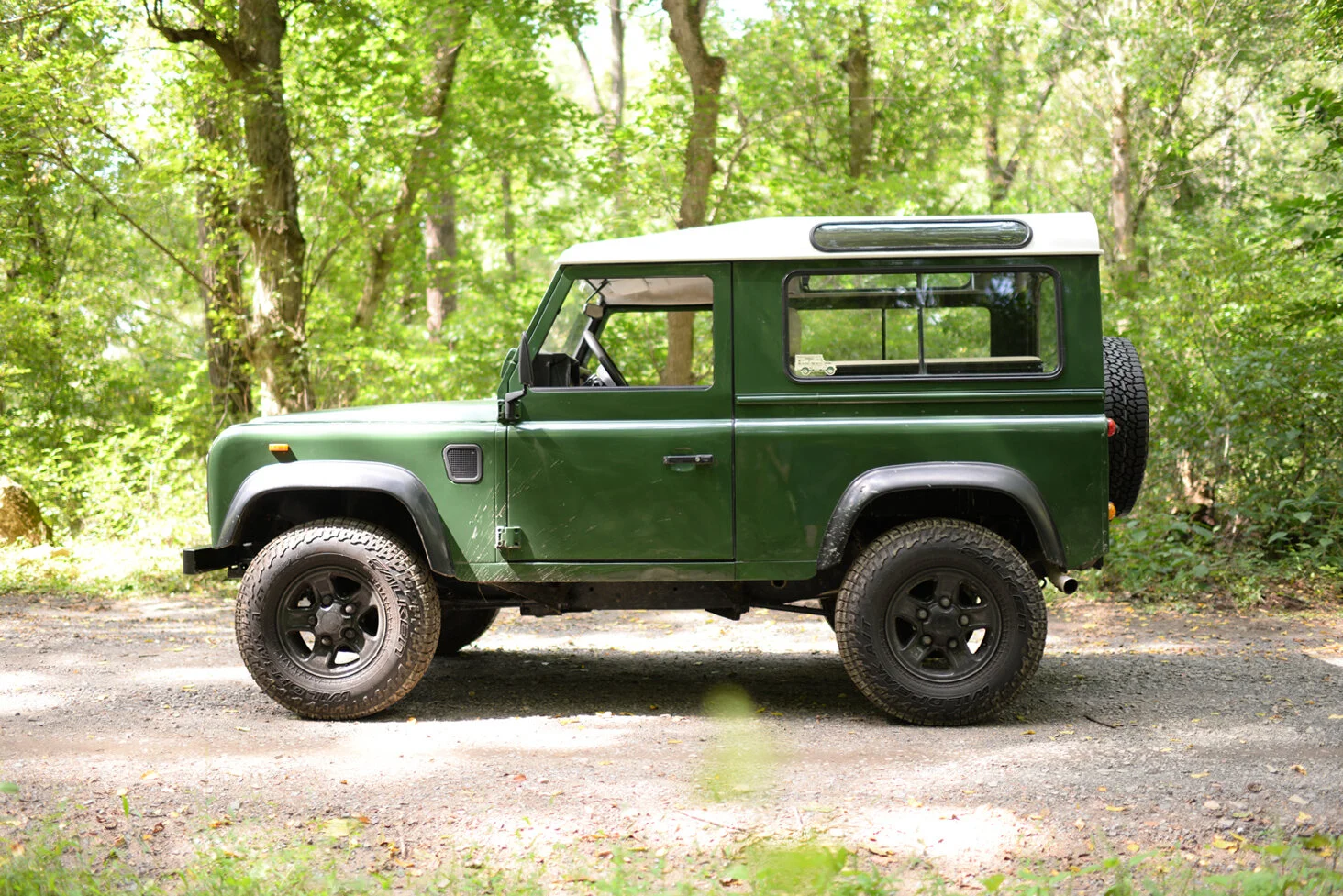 1992 Land Rover Defender 90 - Commonwealth Classics