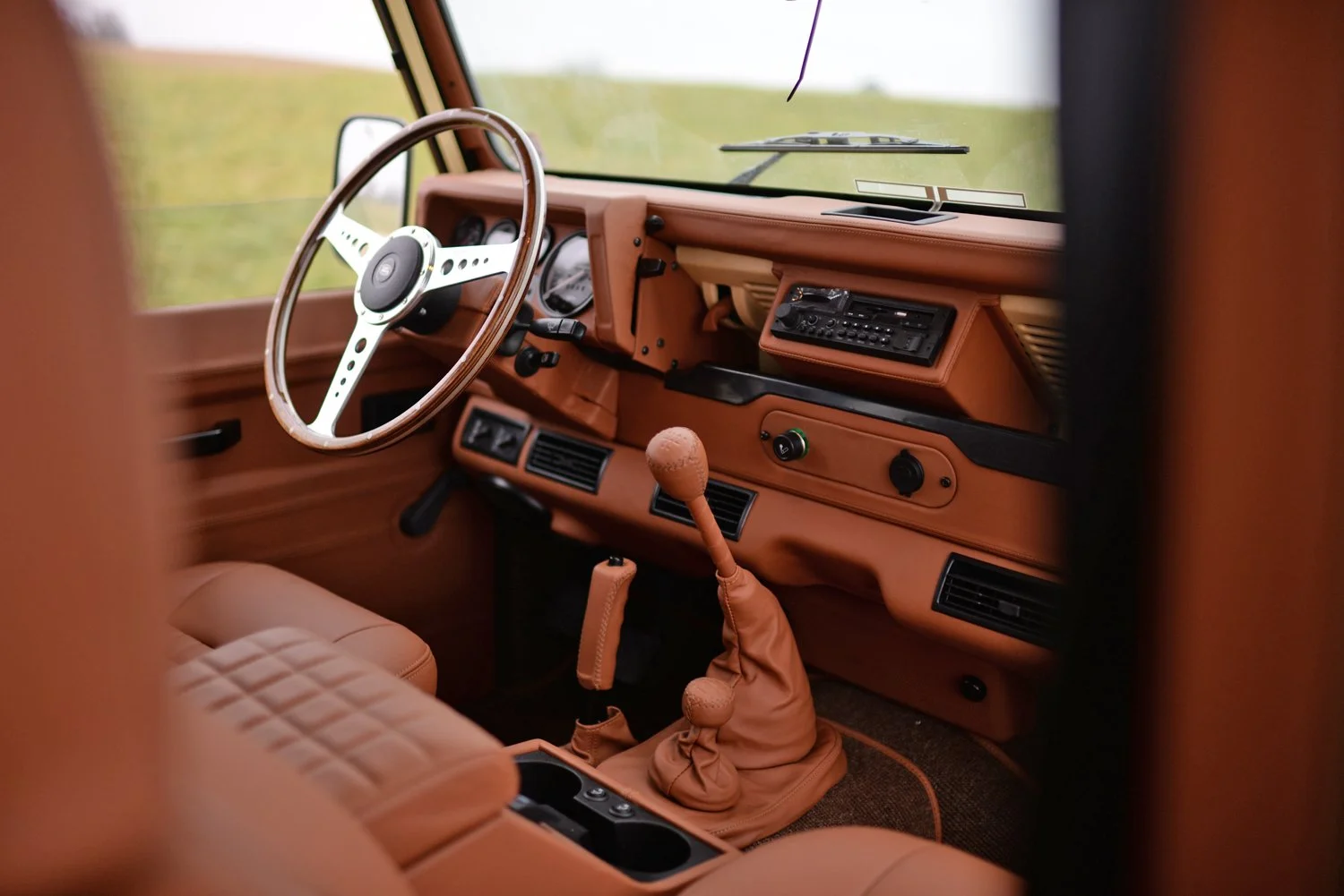 1992 Land Rover Defender 110 - Commonwealth Classics
