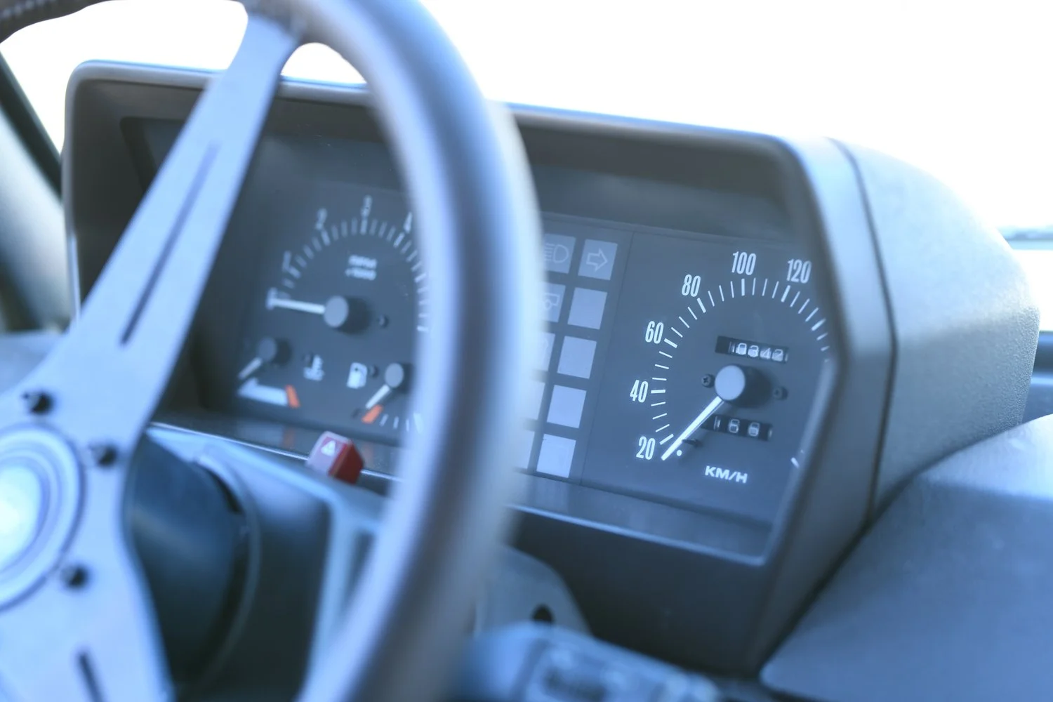 Custom Land Rover Range Rover Classic - Commonwealth Classics