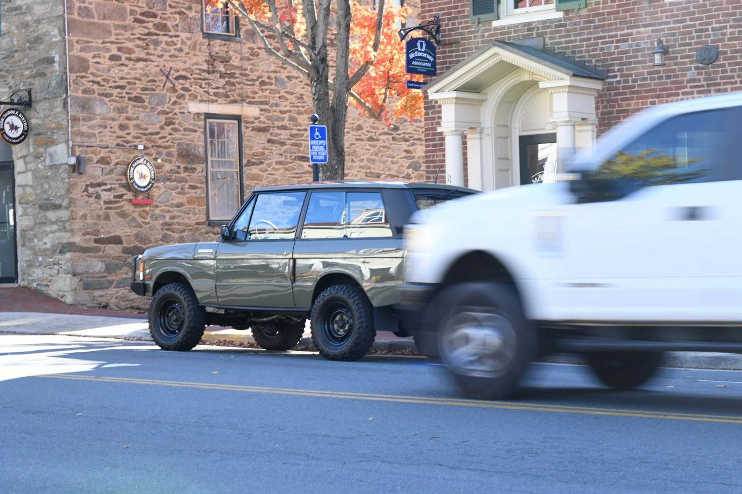 Custom Land Rover Range Rover Classic - Commonwealth Classics