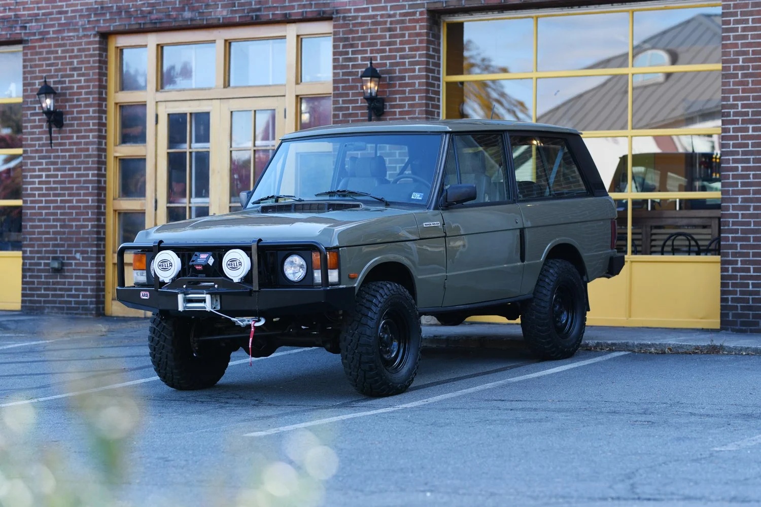 Custom Land Rover Range Rover Classic - Commonwealth Classics