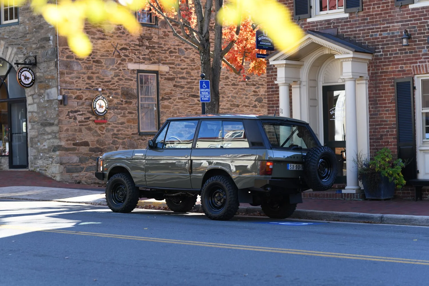 Custom Land Rover Range Rover Classic - Commonwealth Classics