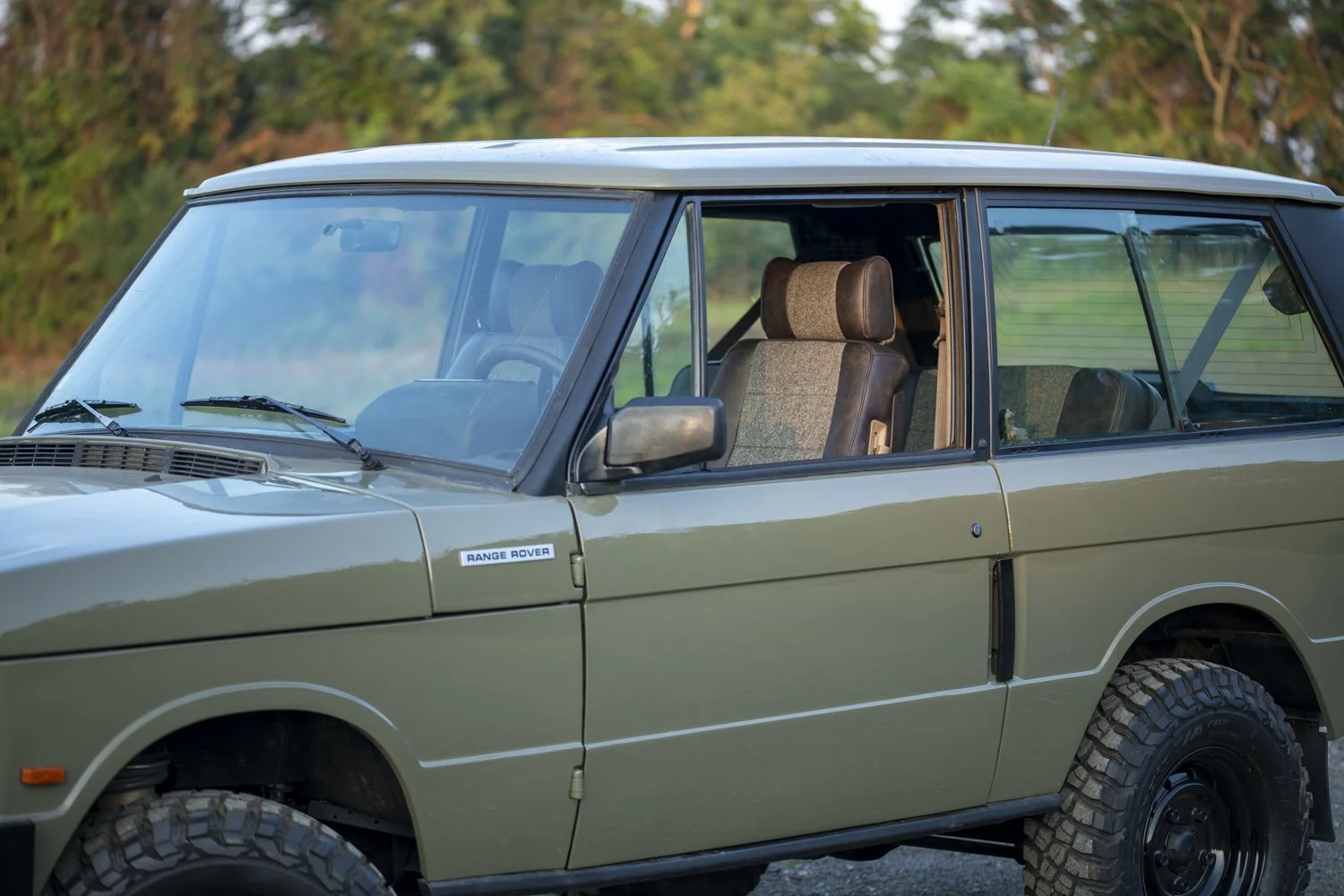 Custom Land Rover Range Rover Classic - Commonwealth Classics
