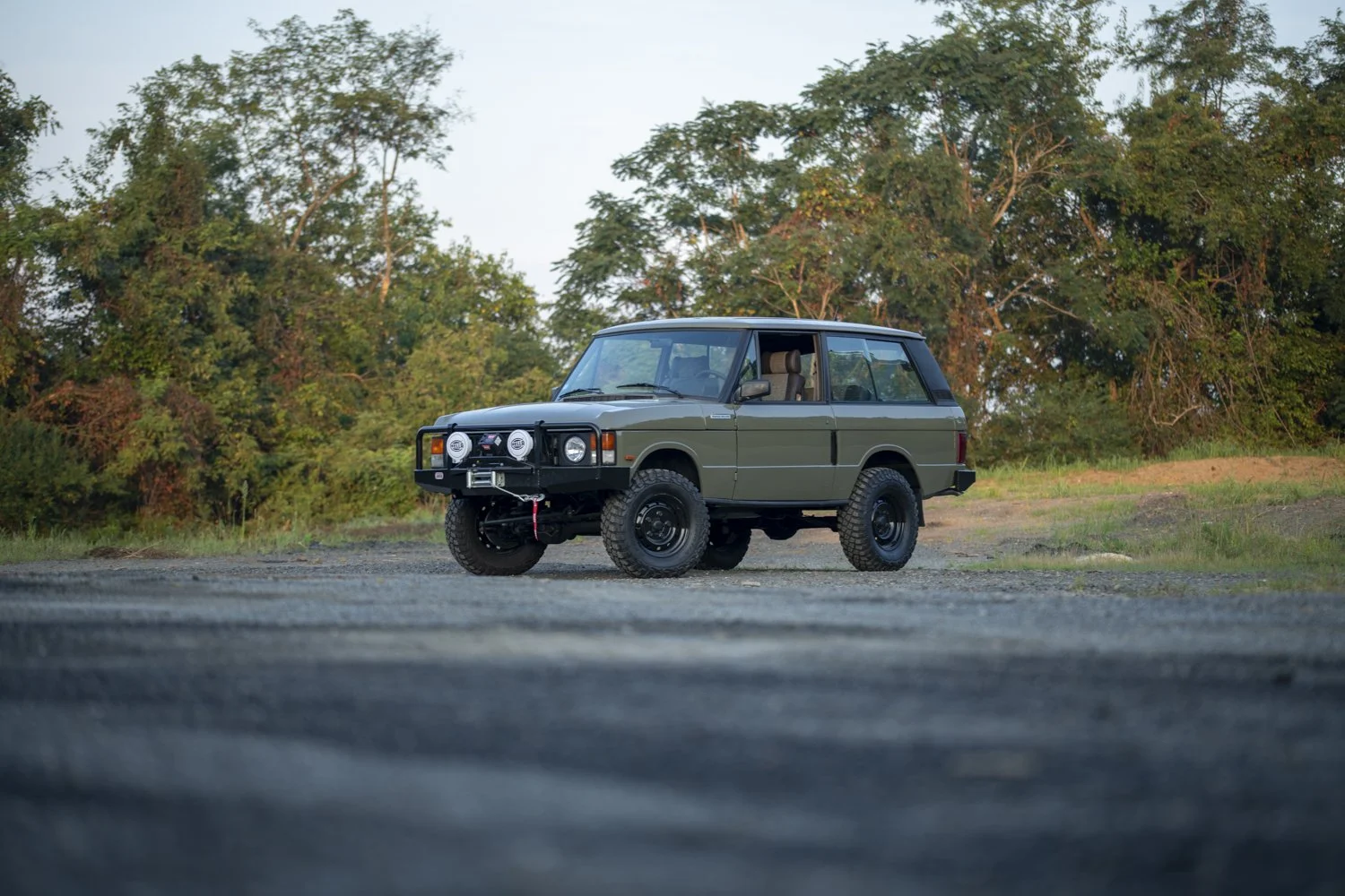 Custom Land Rover Range Rover Classic - Commonwealth Classics