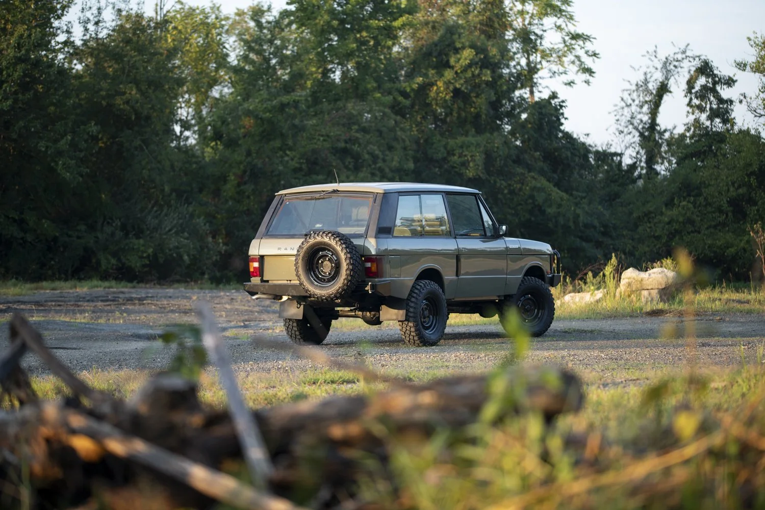 Custom Land Rover Range Rover Classic - Commonwealth Classics