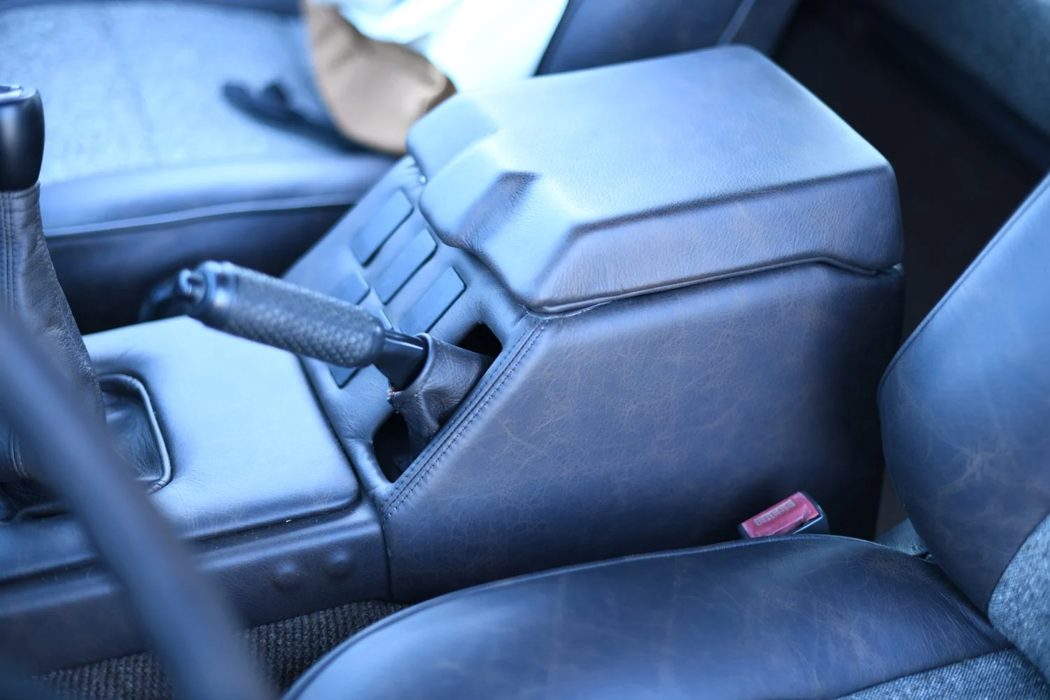 Custom Land Rover Range Rover Classic - Commonwealth Classics