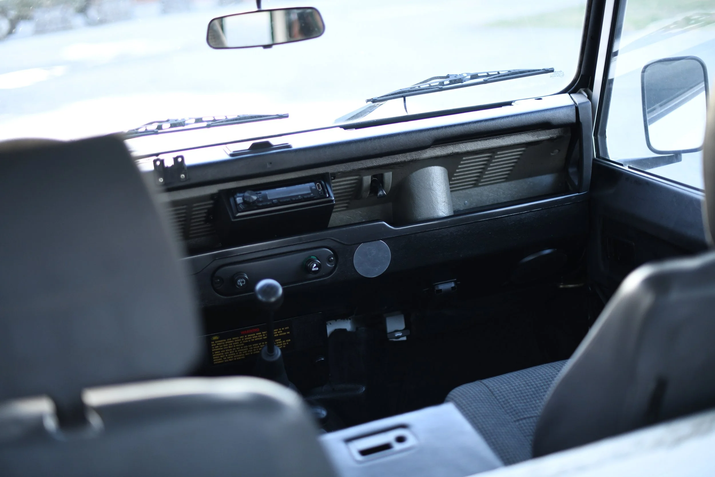 1995 Land Rover Defender 90 - Commonwealth Classics