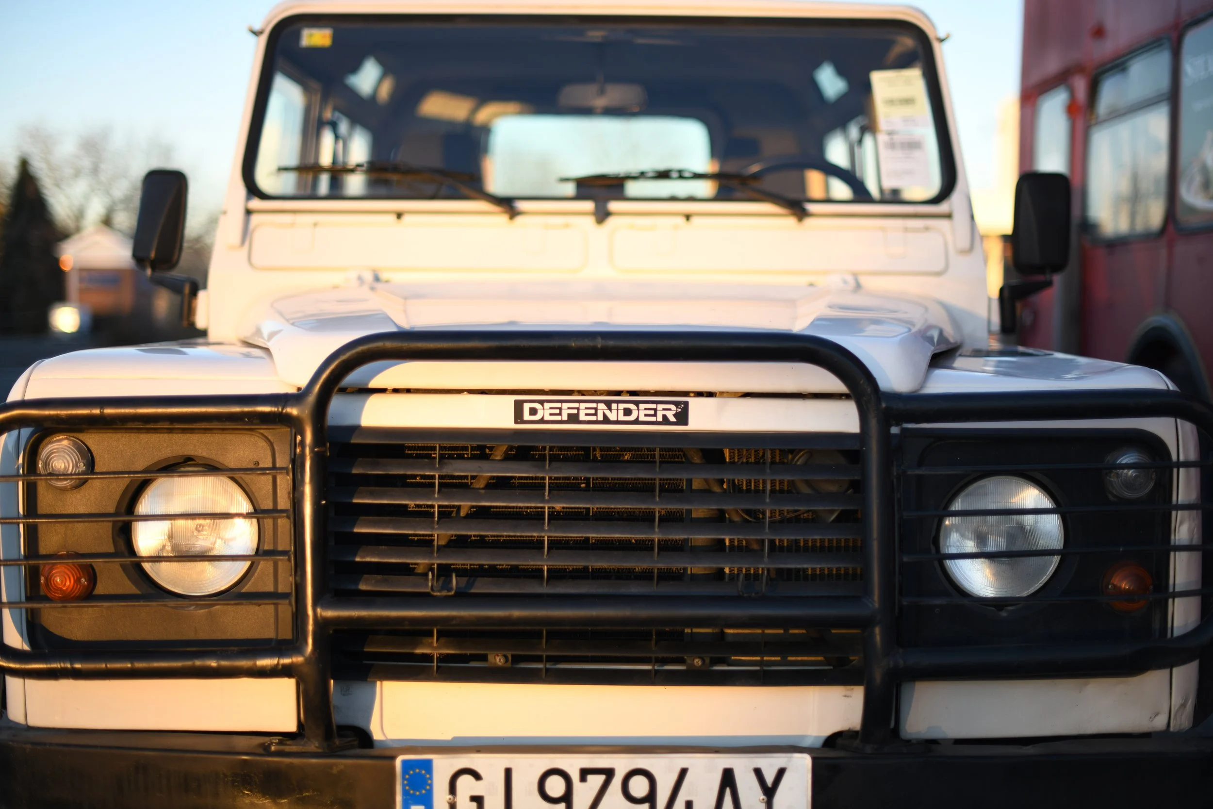 1995 Land Rover Defender 90 - Commonwealth Classics
