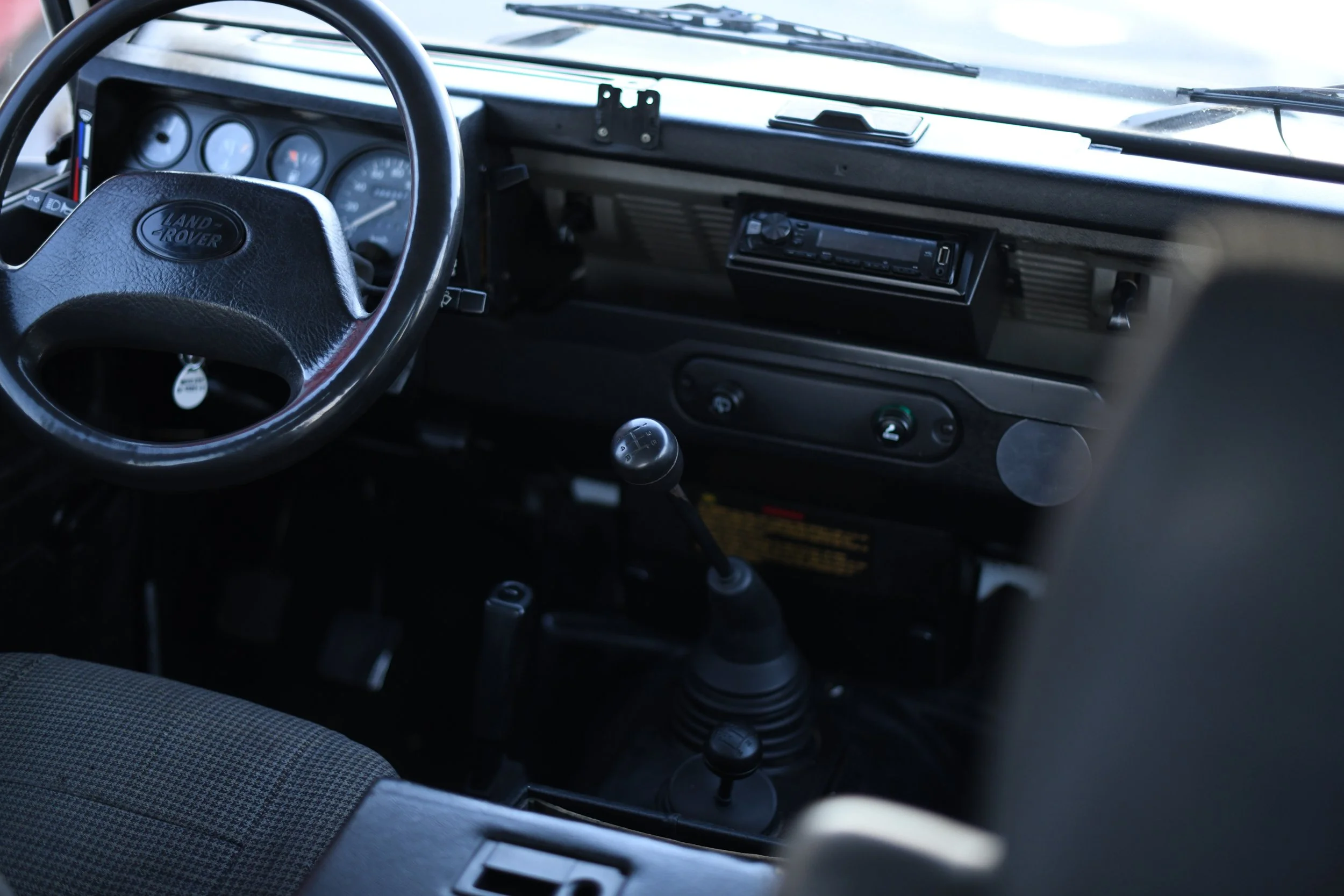 1995 Land Rover Defender 90 - Commonwealth Classics