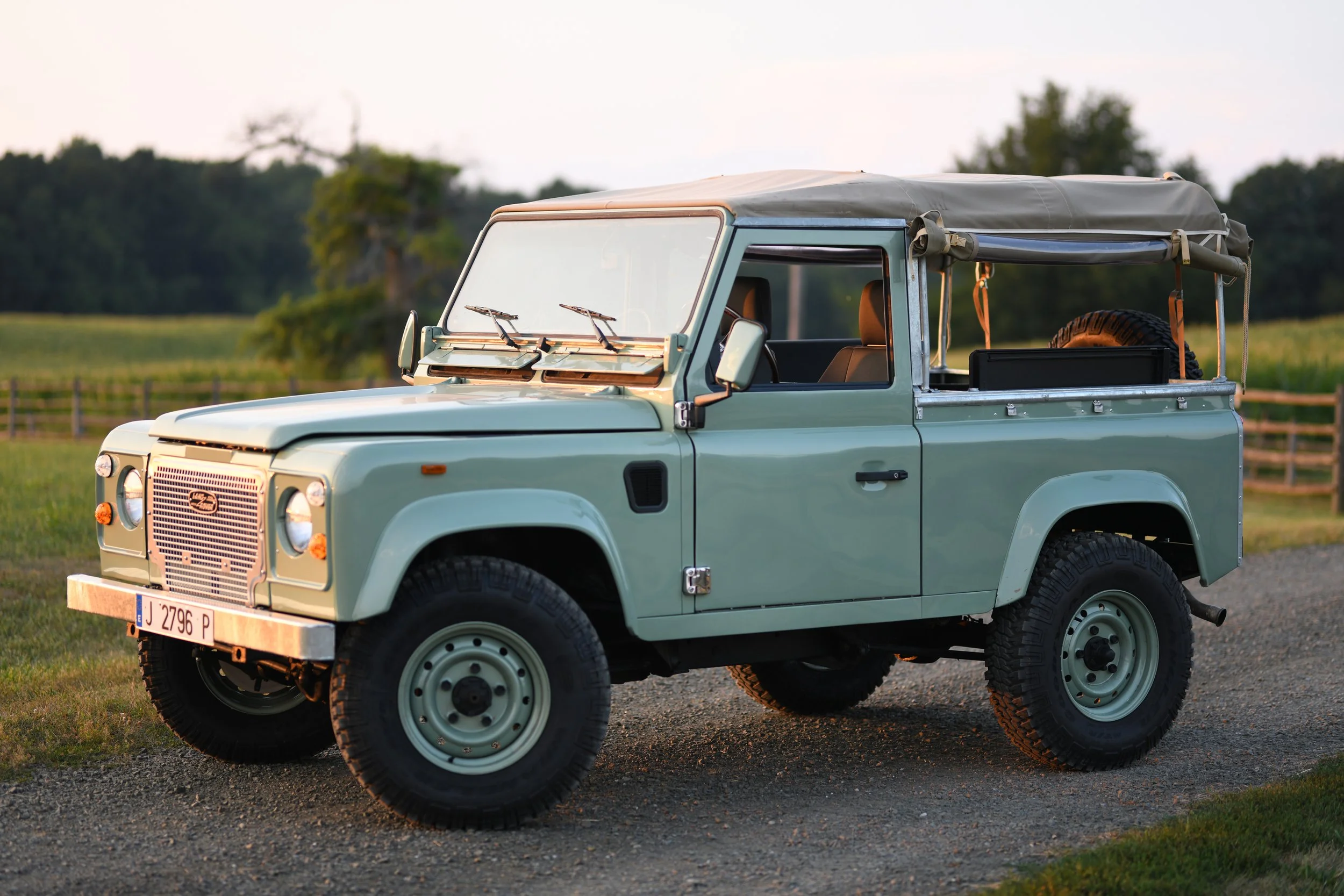 1991 Land Rover Defender 90 - Commonwealth Classics