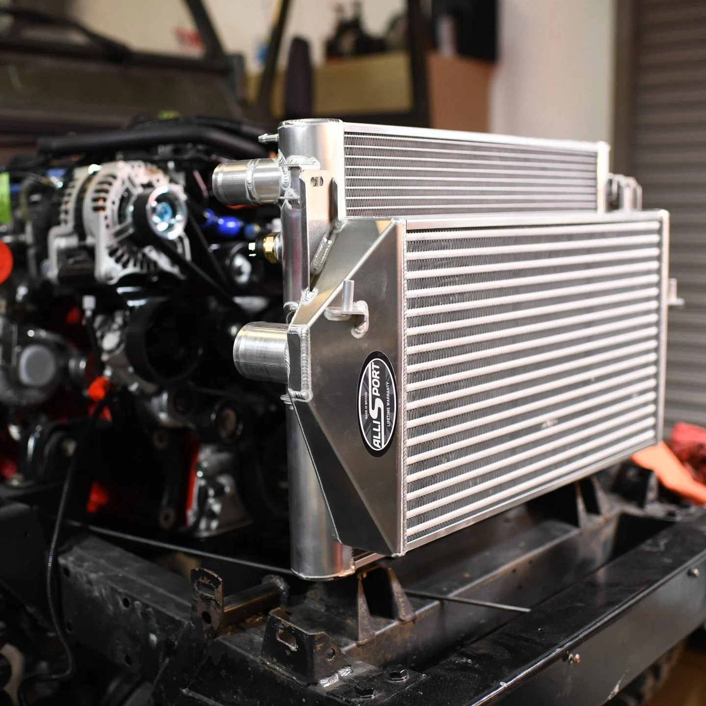 Commonwealth Classics - Specialists in Land Rover Defenders, Range ...