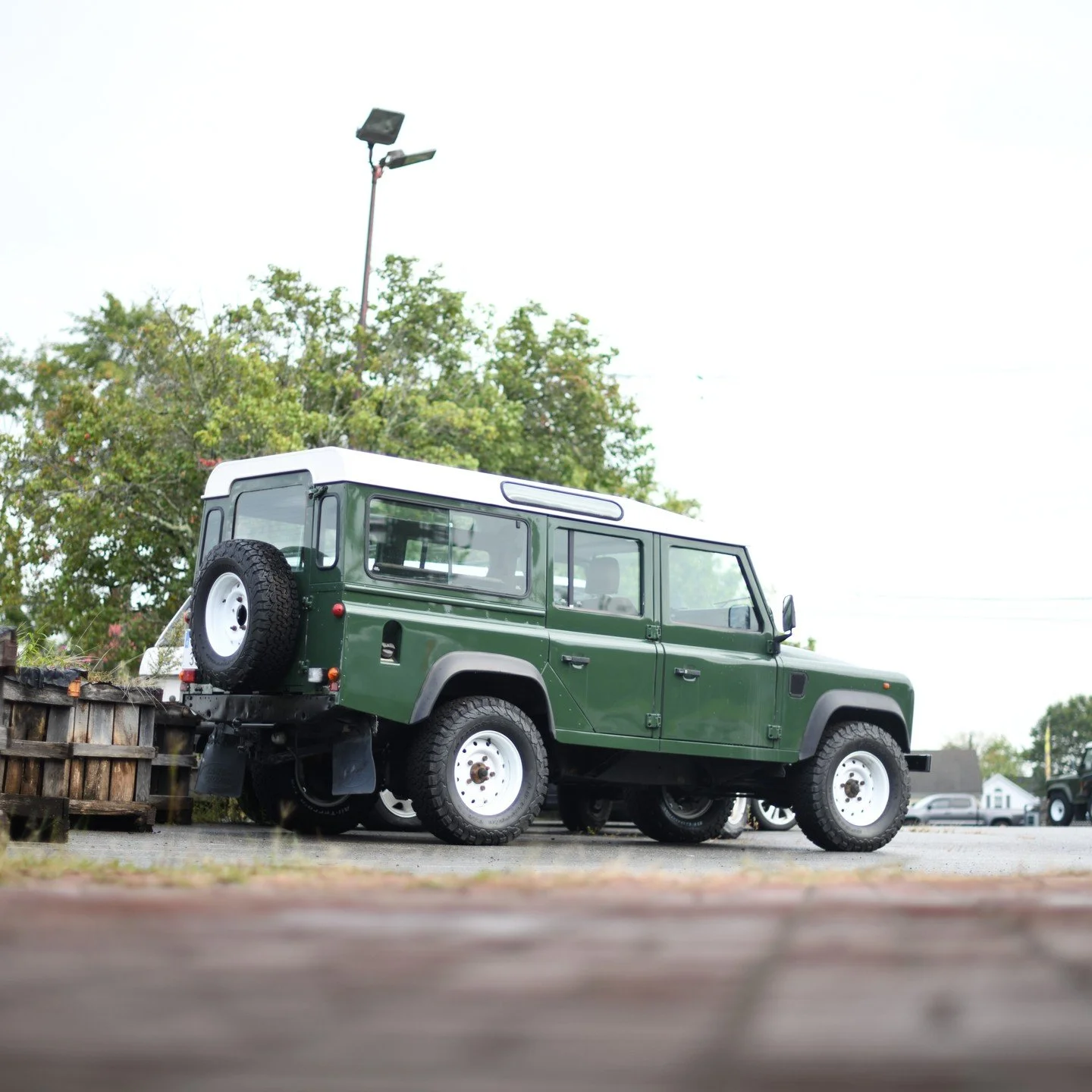 Commonwealth Classics - Specialists in Land Rover Defenders, Range ...