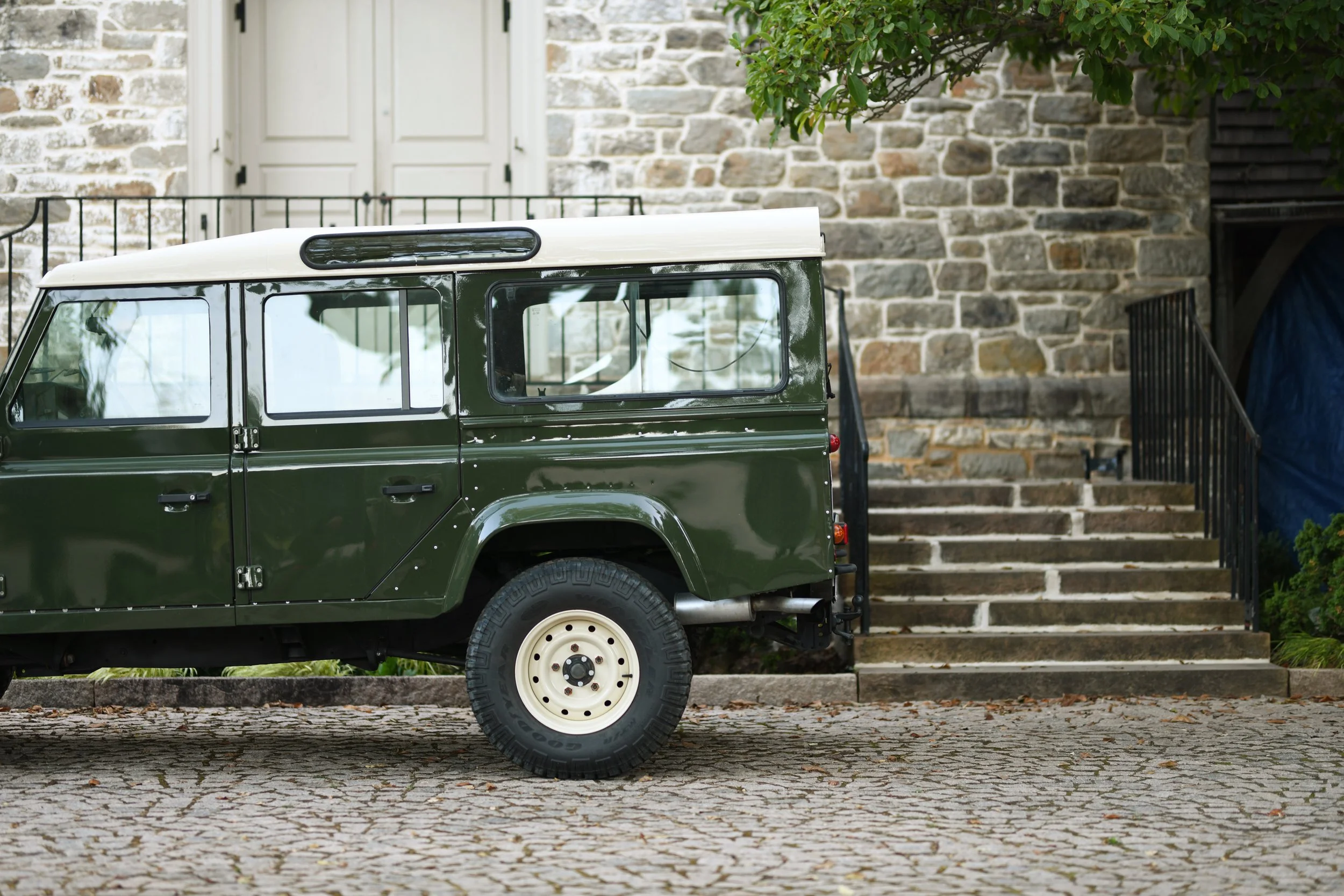 On location with Tri-County Feeds - Commonwealth Classics