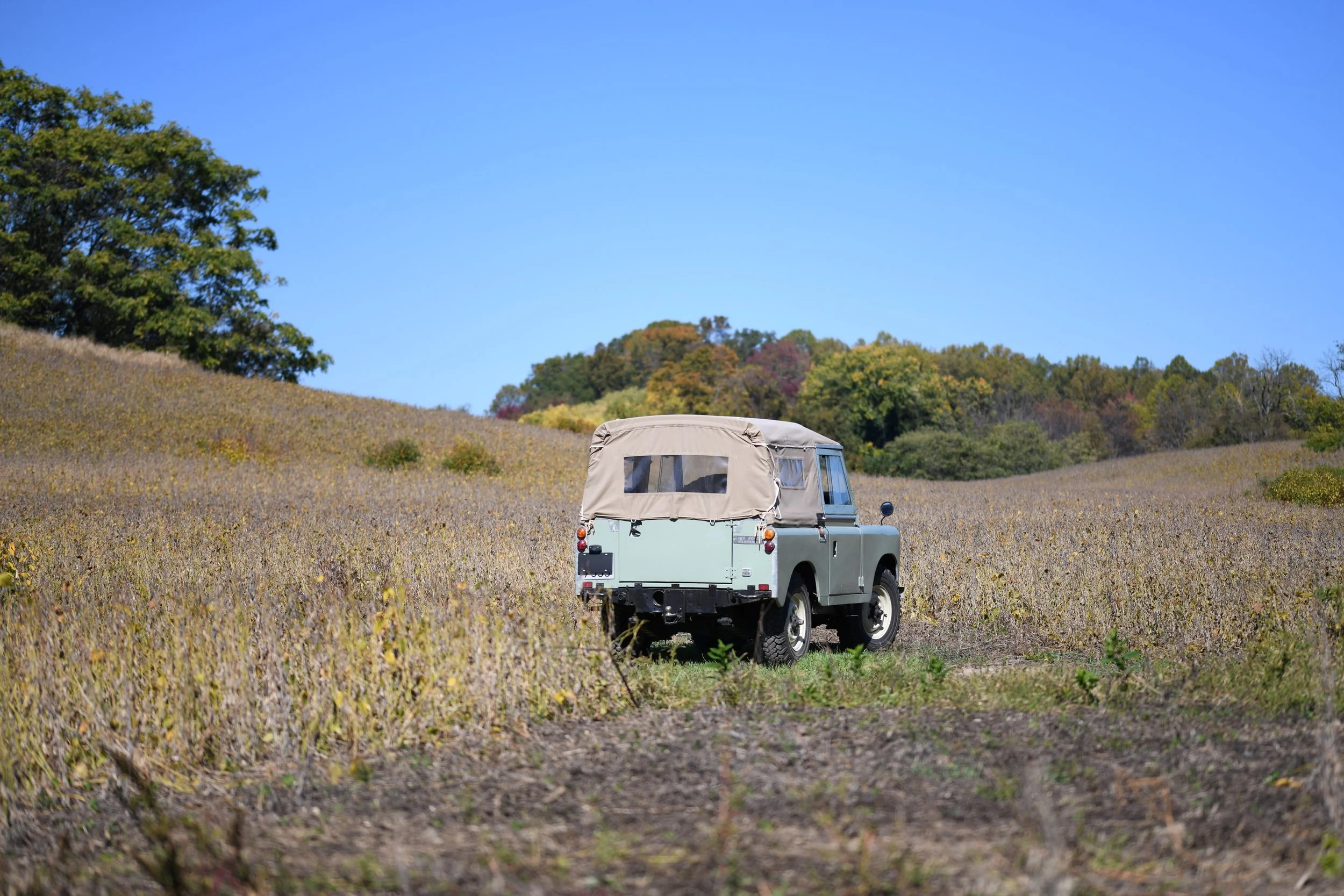 1980 Land Rover 88" Santana - Commonwealth Classics