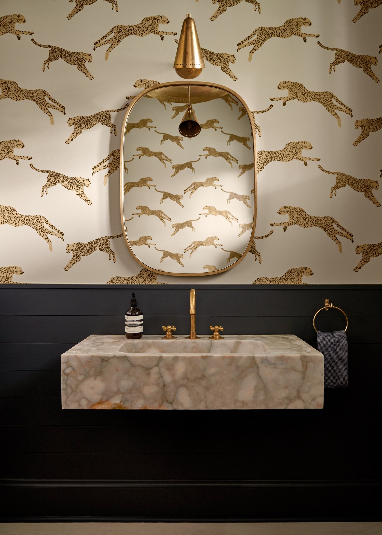 MONTAUK EQUESTRIAN RETREAT — MICHAEL MEZZANO DESIGN