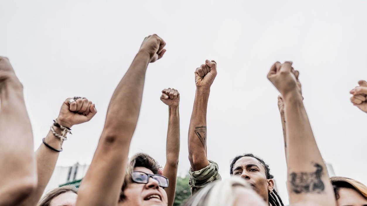Universal Human Rights Initiative (UHRI)