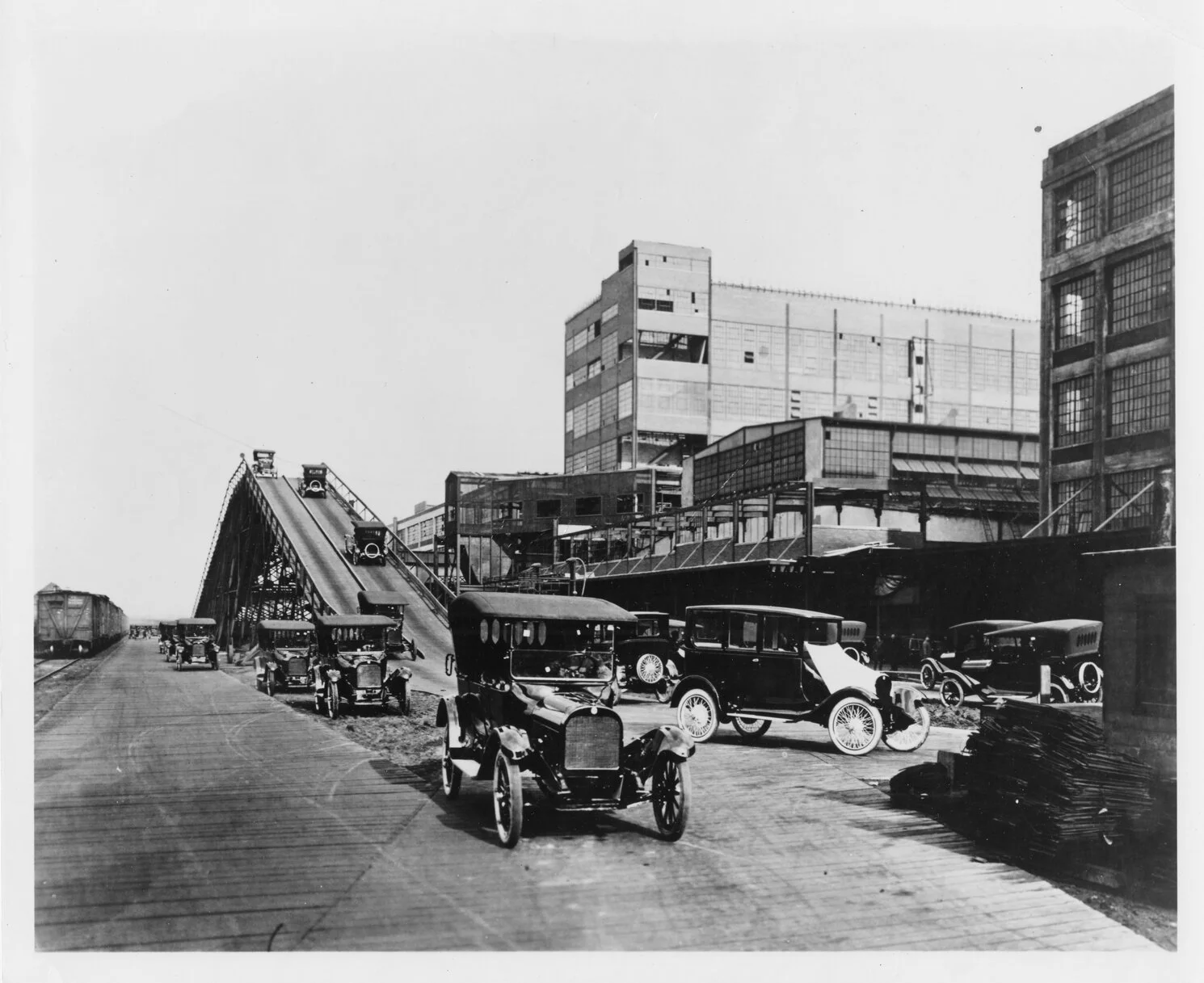 The glory and tragedy of the Dodge brothers' story — Motoringnz