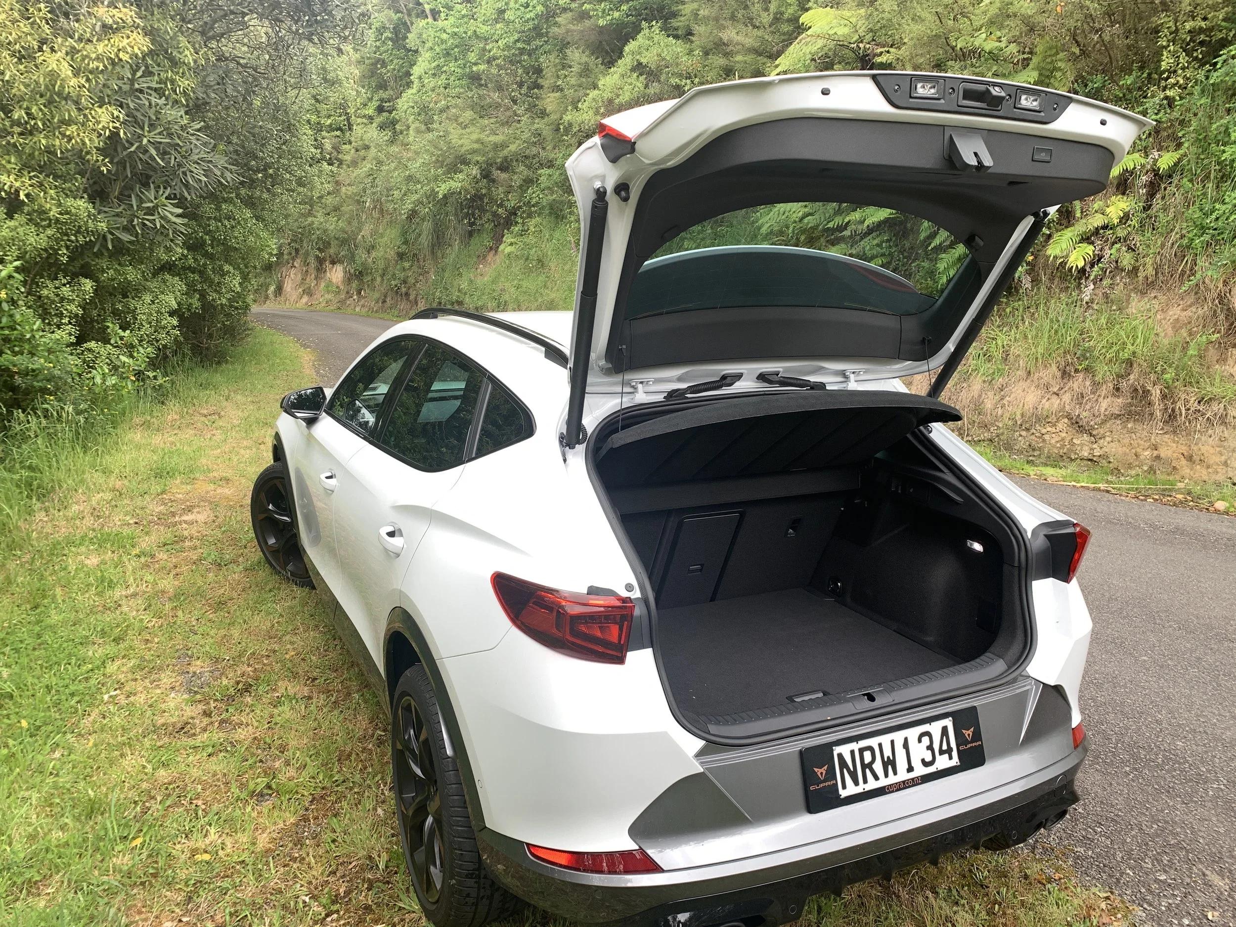 Cupra Leon Sportstourer and Formentor VZ review: New age conquistadors ...