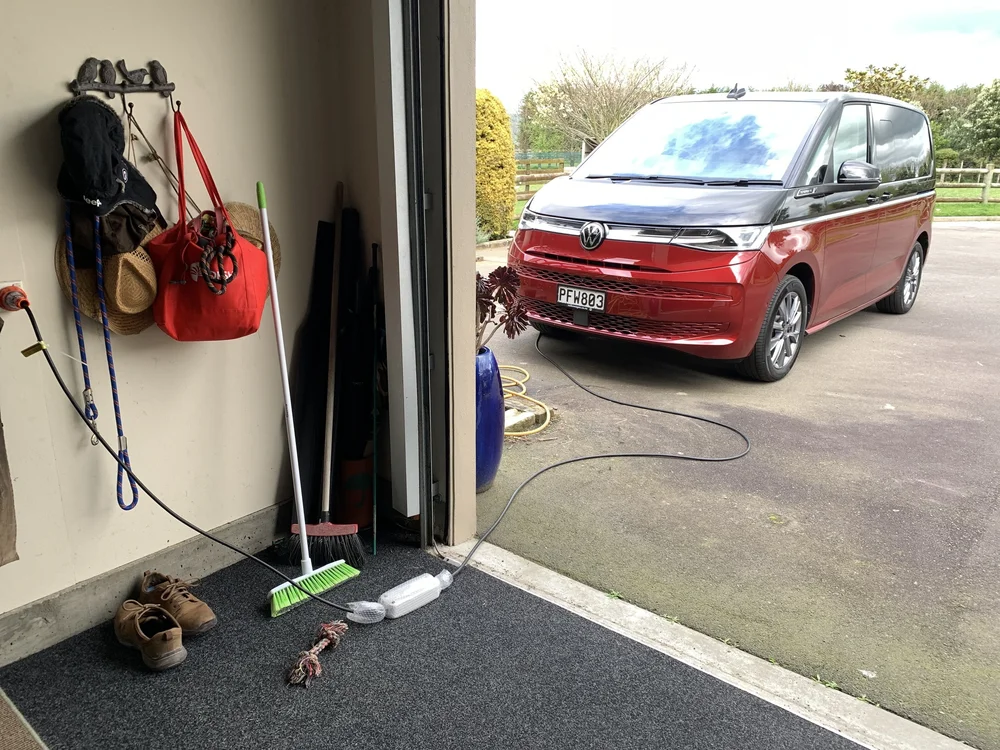 VW Multivan PHEV roadtest review: One out of the box — Motoringnz