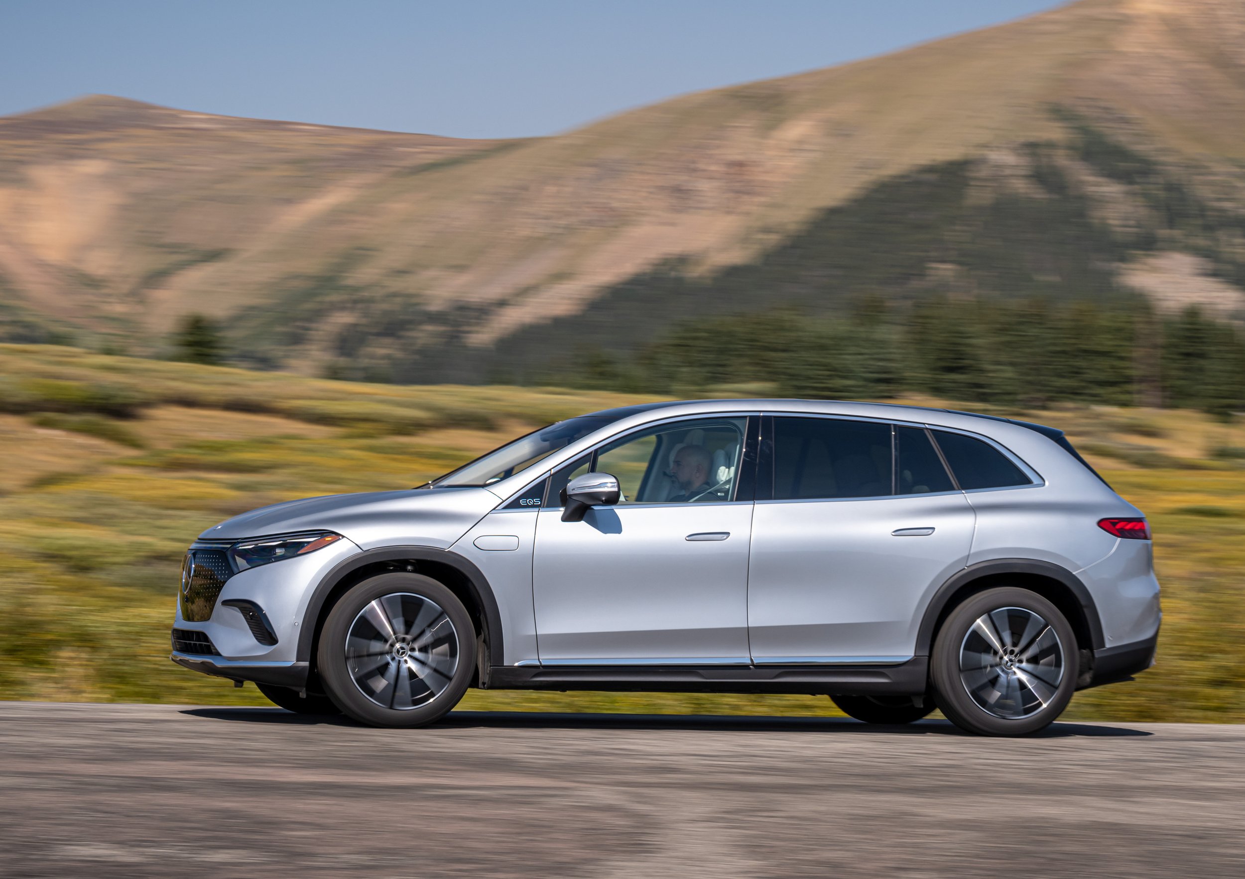 EQS SUV goes big for under $200k — Motoringnz