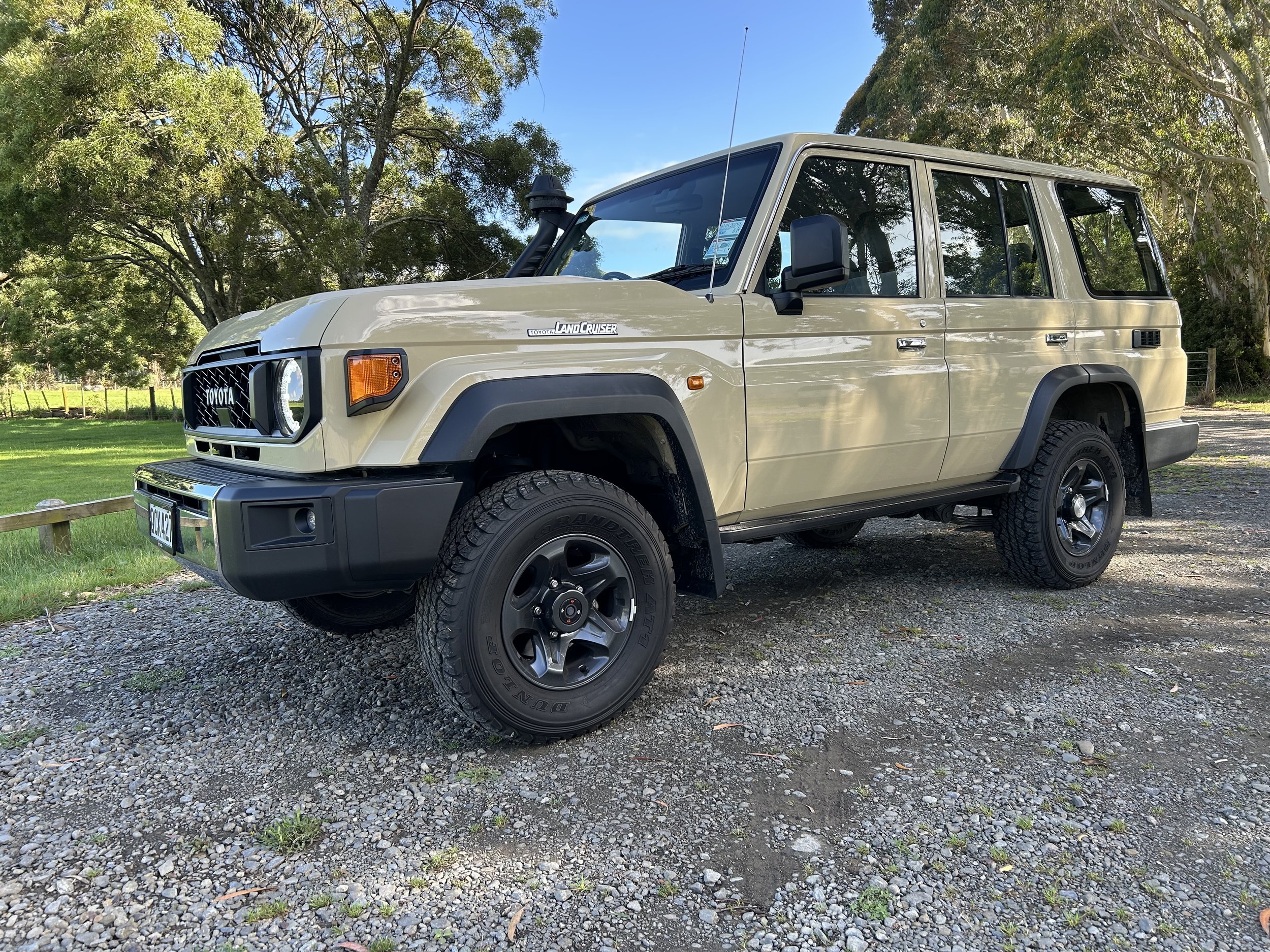 Toyota Landcruiser LX/Prado VX roadtest review: Rock of ages — Motoringnz