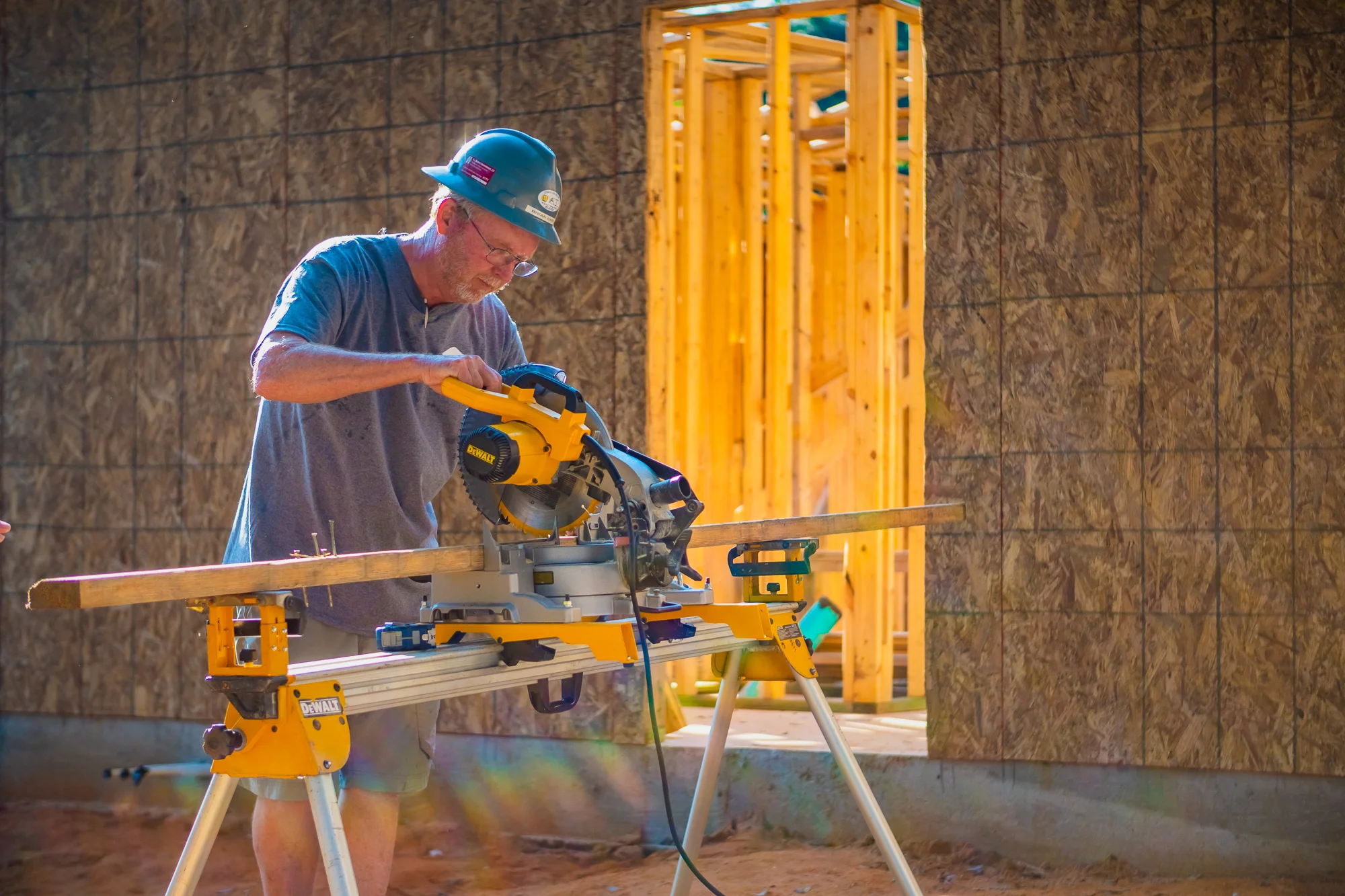 Construction Volunteering — Pensacola Habitat for Humanity