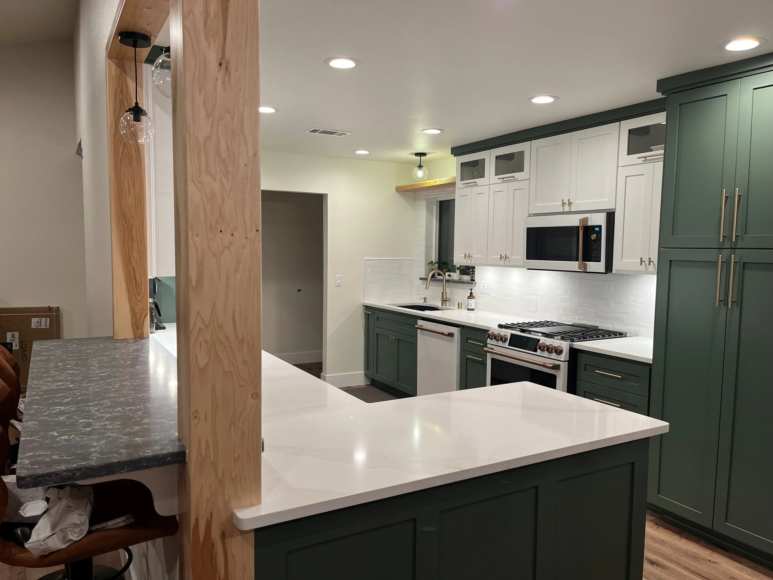 Quartz — Redding Countertops