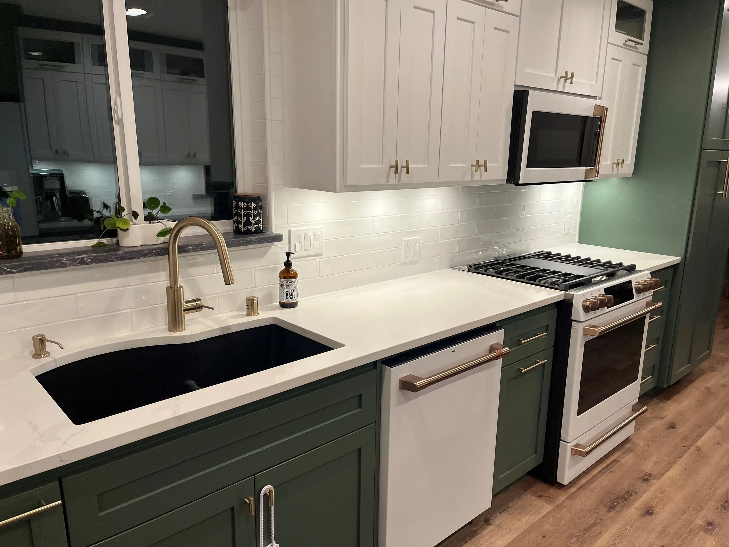 Quartz — Redding Countertops