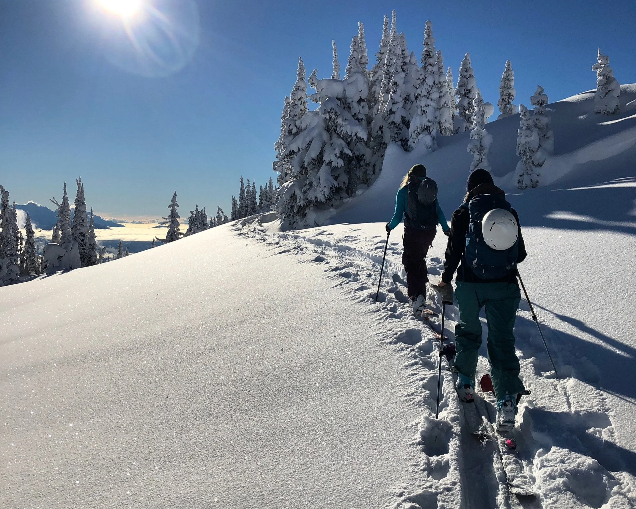 Girls Do Ski