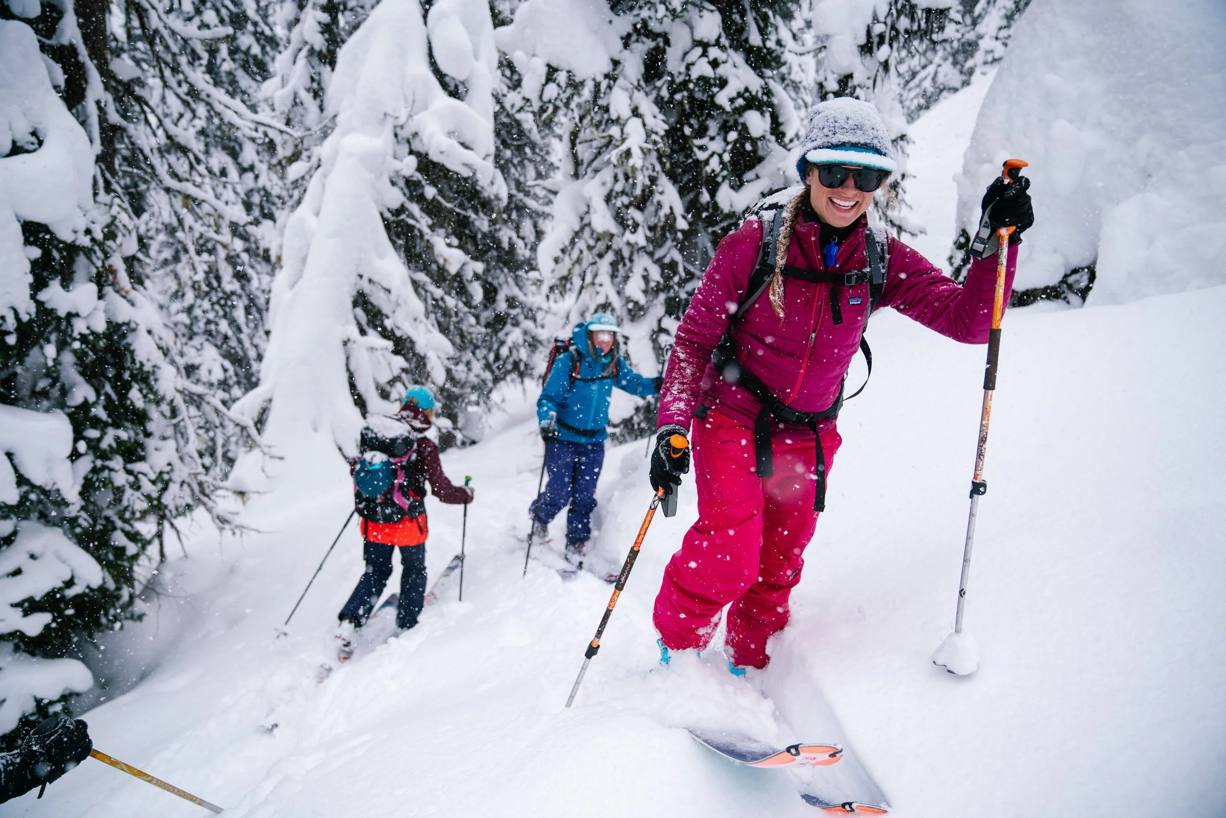 Girls Do Ski