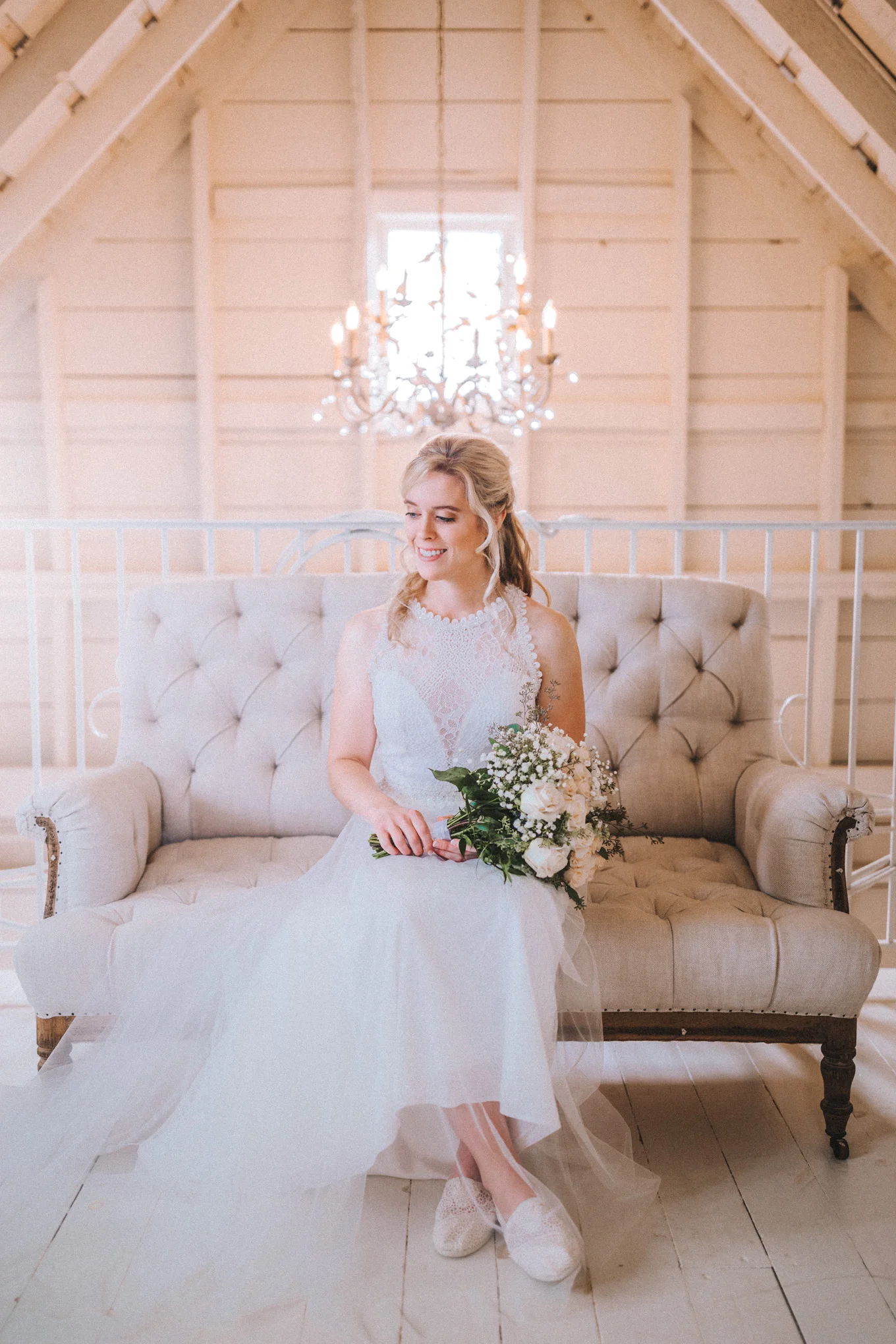 Jessica & Johnny // A Vibrant and Warm Wedding in Minnesota — Bryden ...