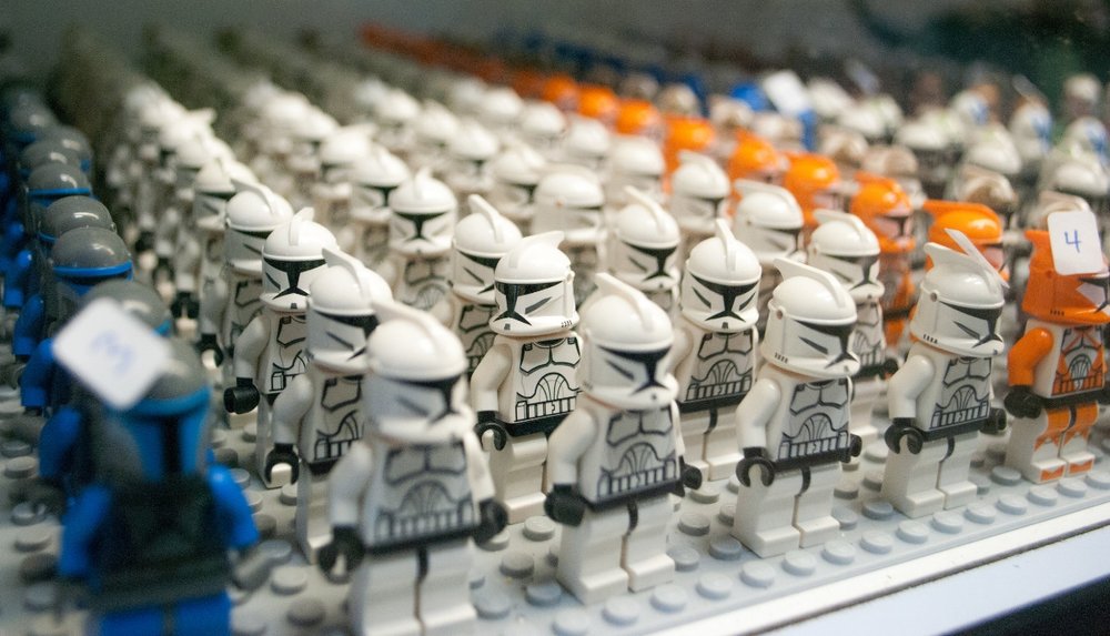 Fort Worth Kids Entertainment | LEGO Collector Store | About Rogue Brick
