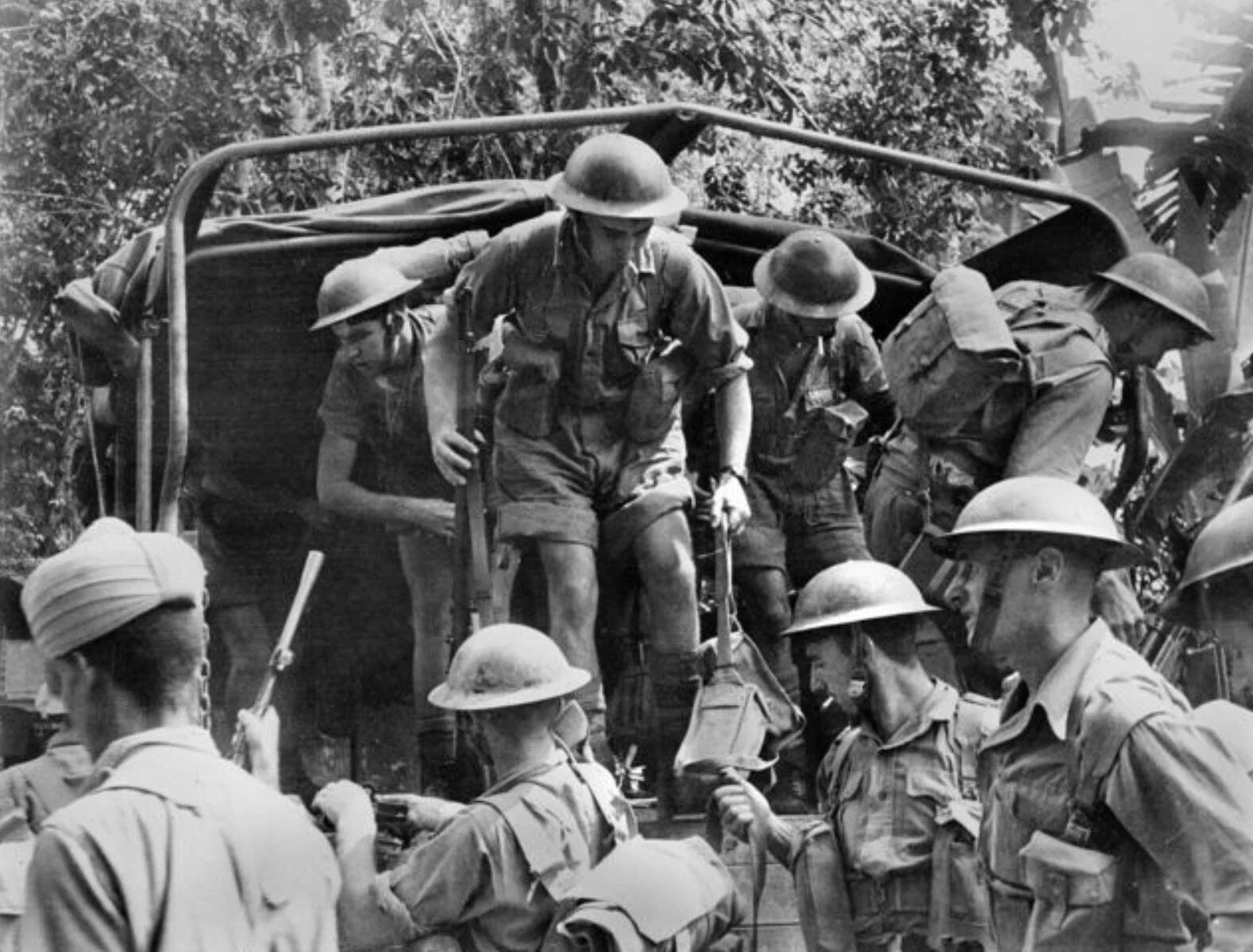 Fall Of Singapore Australia A Scapegoat Historic War Tours fall-of-singapore-australia-a-scapegoat-historic-war-tours