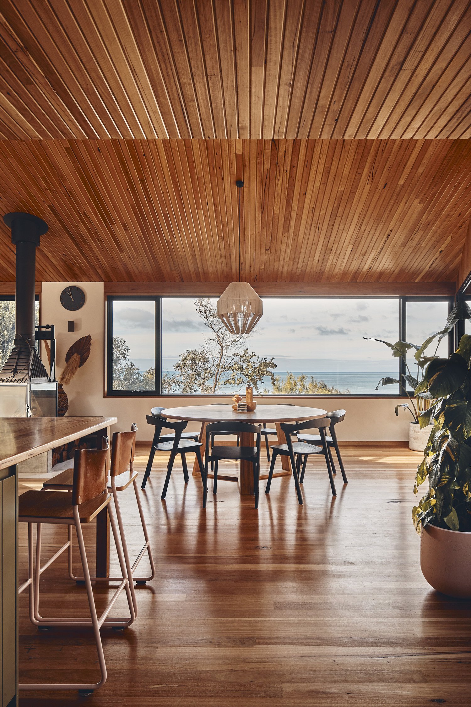 Contemporary new build in Lorne, designed by Josh Crosbie Architects ...