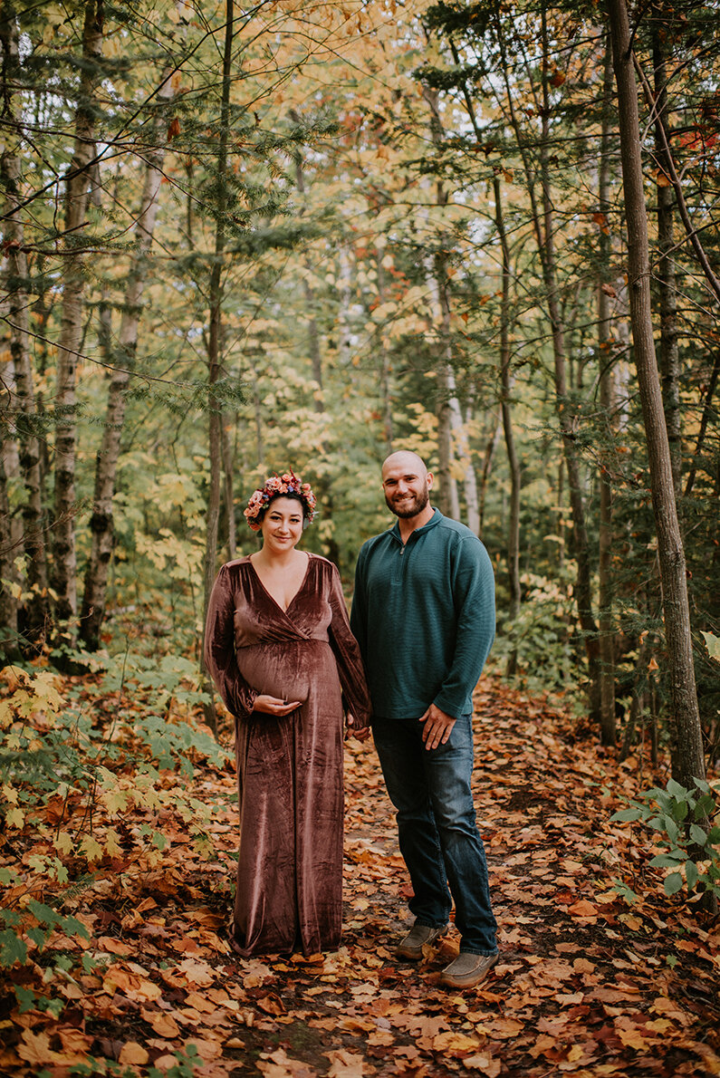 Fall Maternity Photo Shoot Ideas
