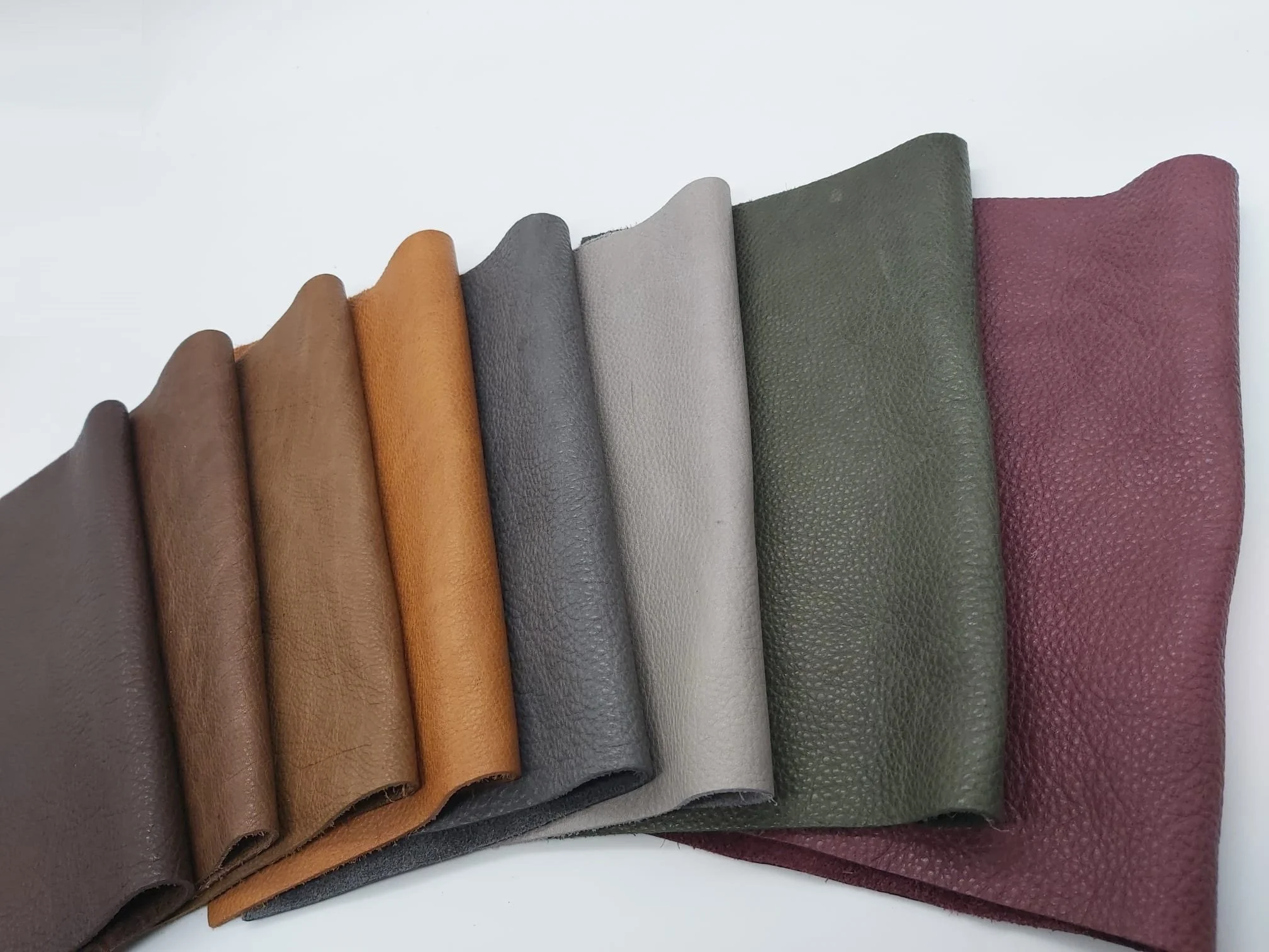 UPHOLSTERY — WIPELLI - leather & service