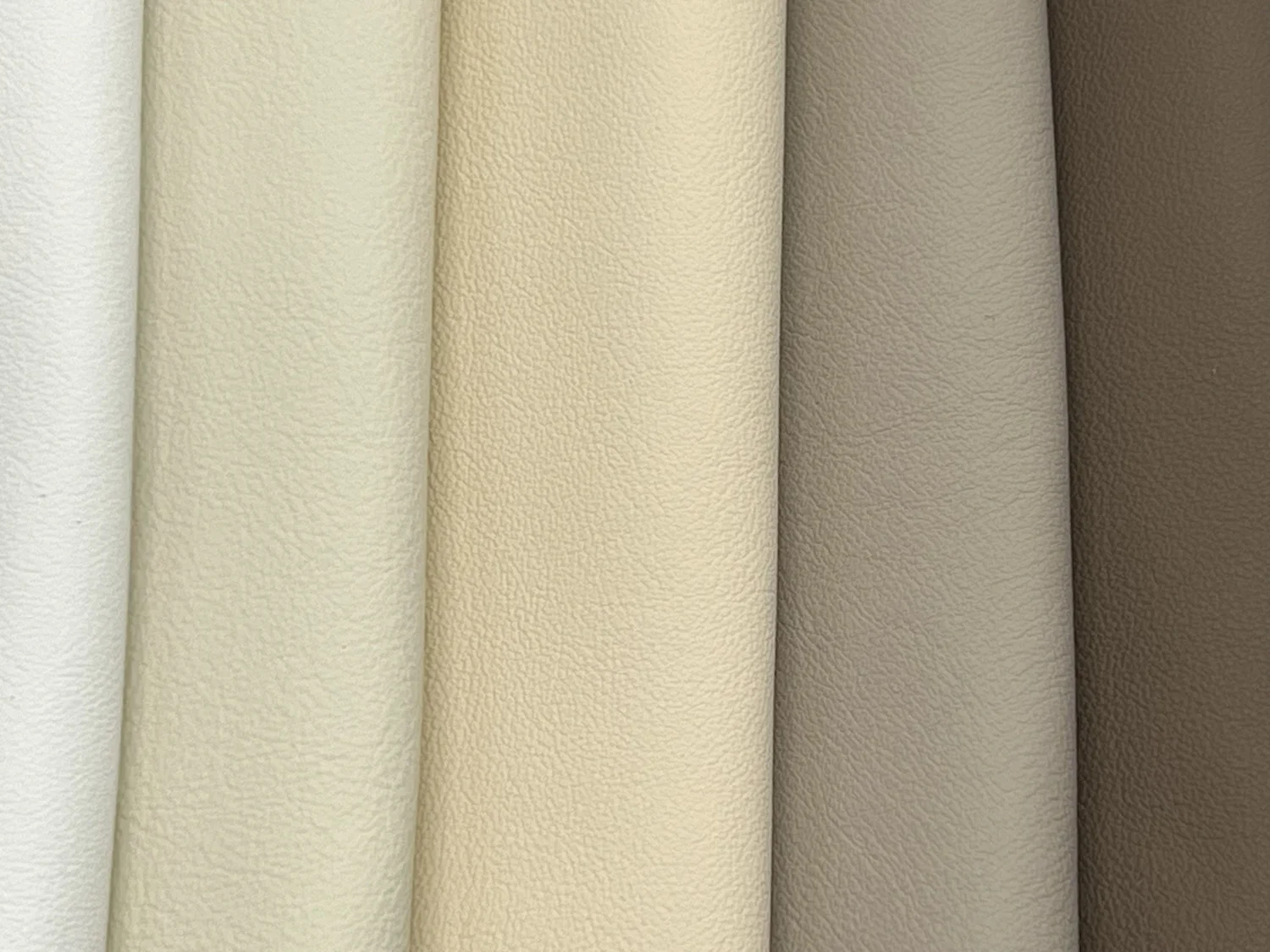 UPHOLSTERY — WIPELLI - leather & service