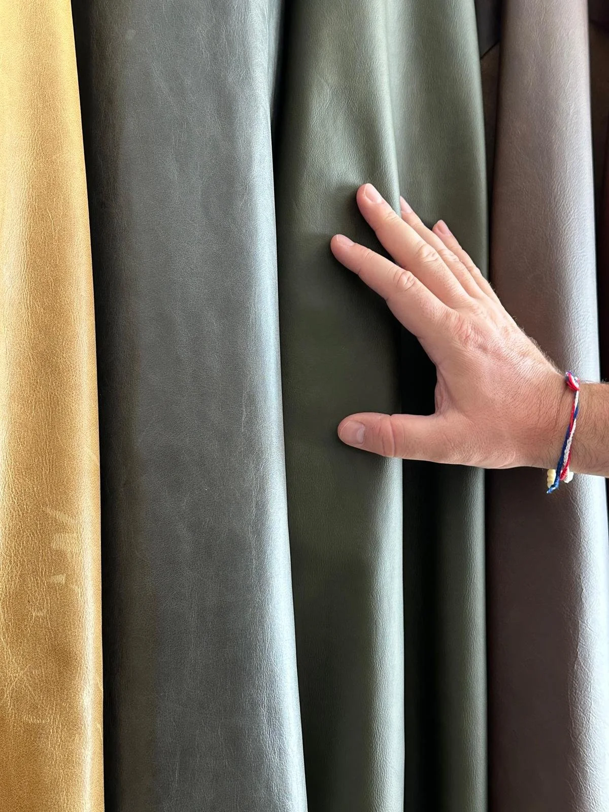 upholstery — WIPELLI - leather & service