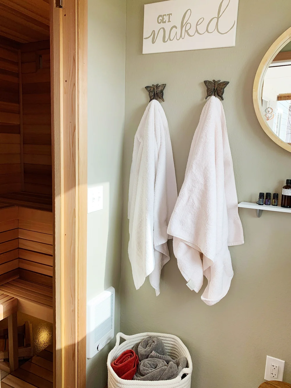 Make a Sauna Sign for a Home Sauna — DIY DARLING