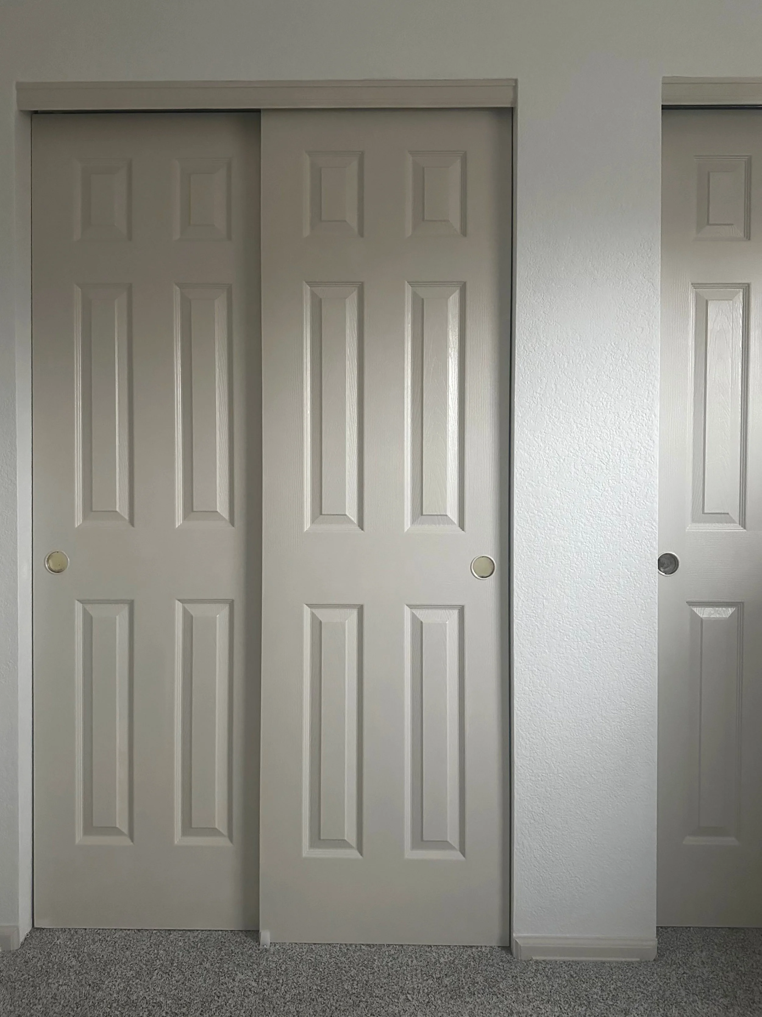 Color Trim + White Walls — DIY DARLING