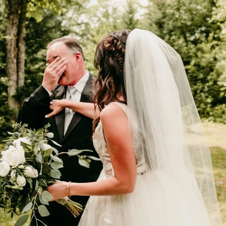 Unique Wedding Photos Of Bride And Groom
