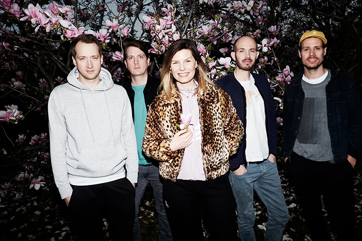 Juli im Interview — Hochschulmagazin now + next