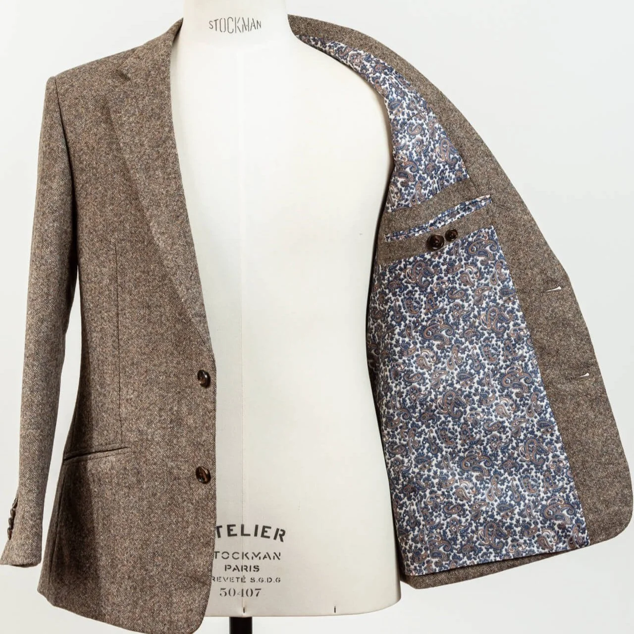 Bespoke Suit Details — De Oost Bespoke Tailoring - Bespoke Tailoring ...
